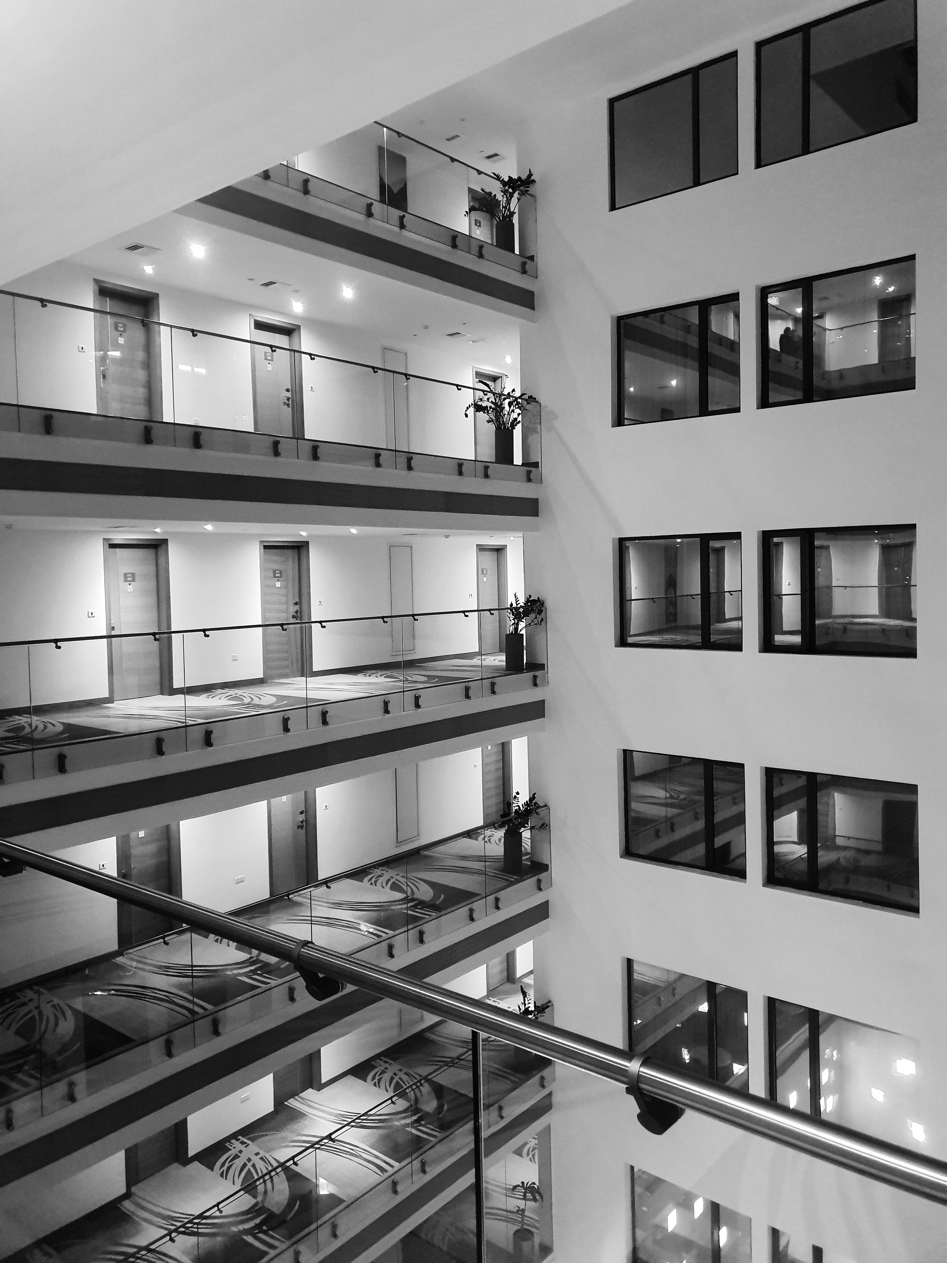 Modern Hotel Interior with Geometric Patterns · Free Stock Photo