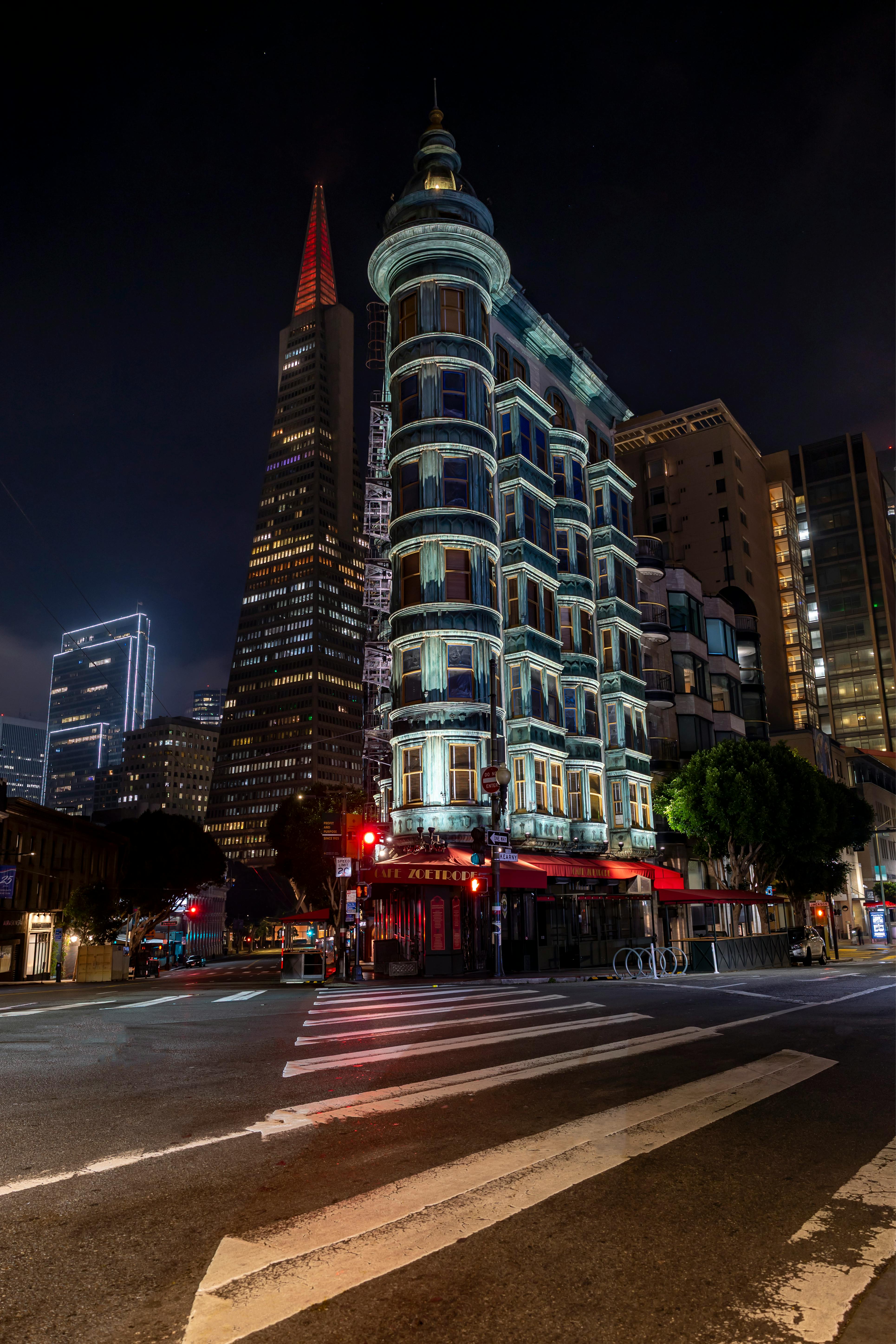 Night View of Sentinel Building and Transamerica Pyramid · Free Stock Photo