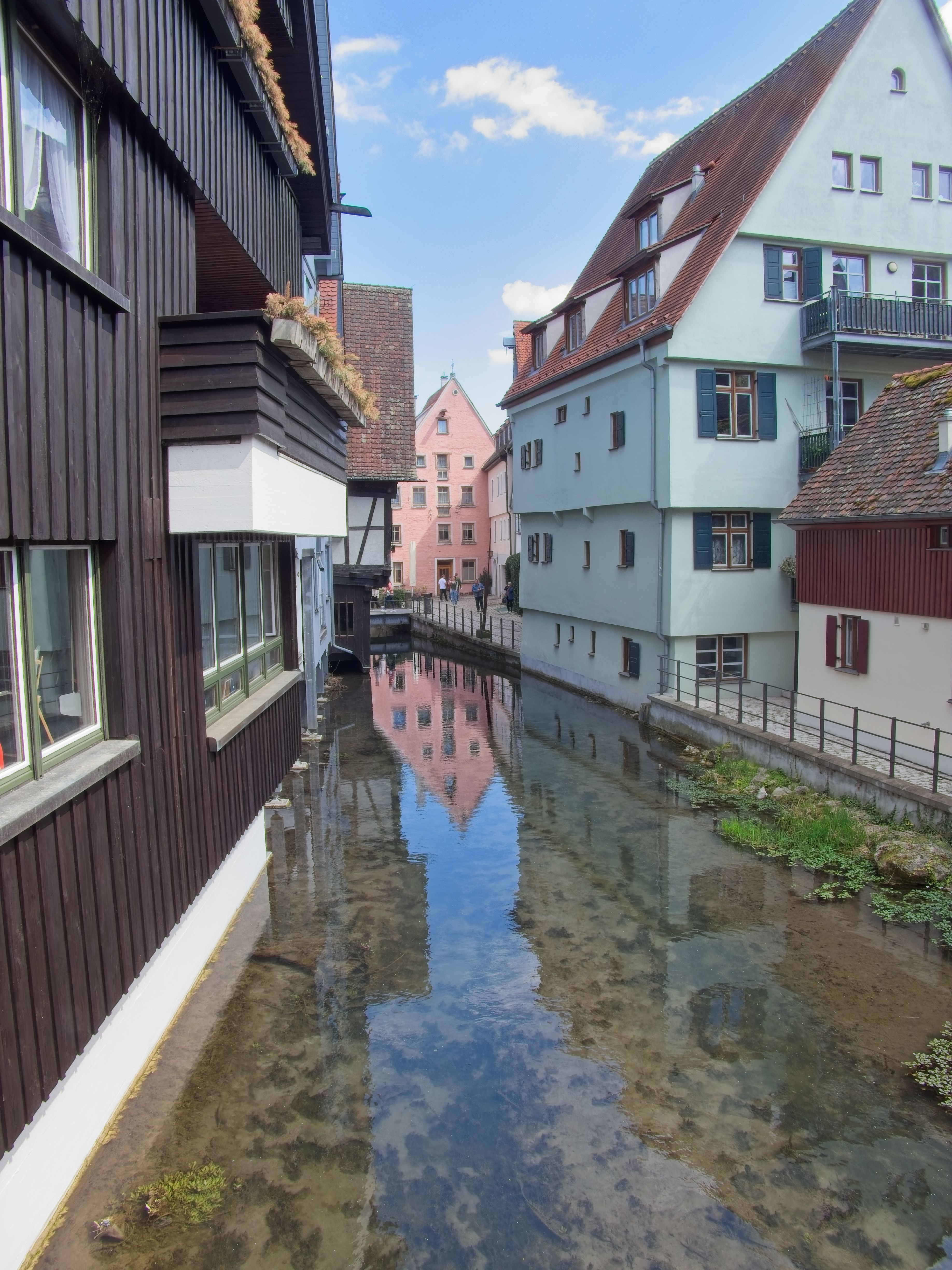 Scenic Canal View with Historic European Architecture · Free Stock Photo