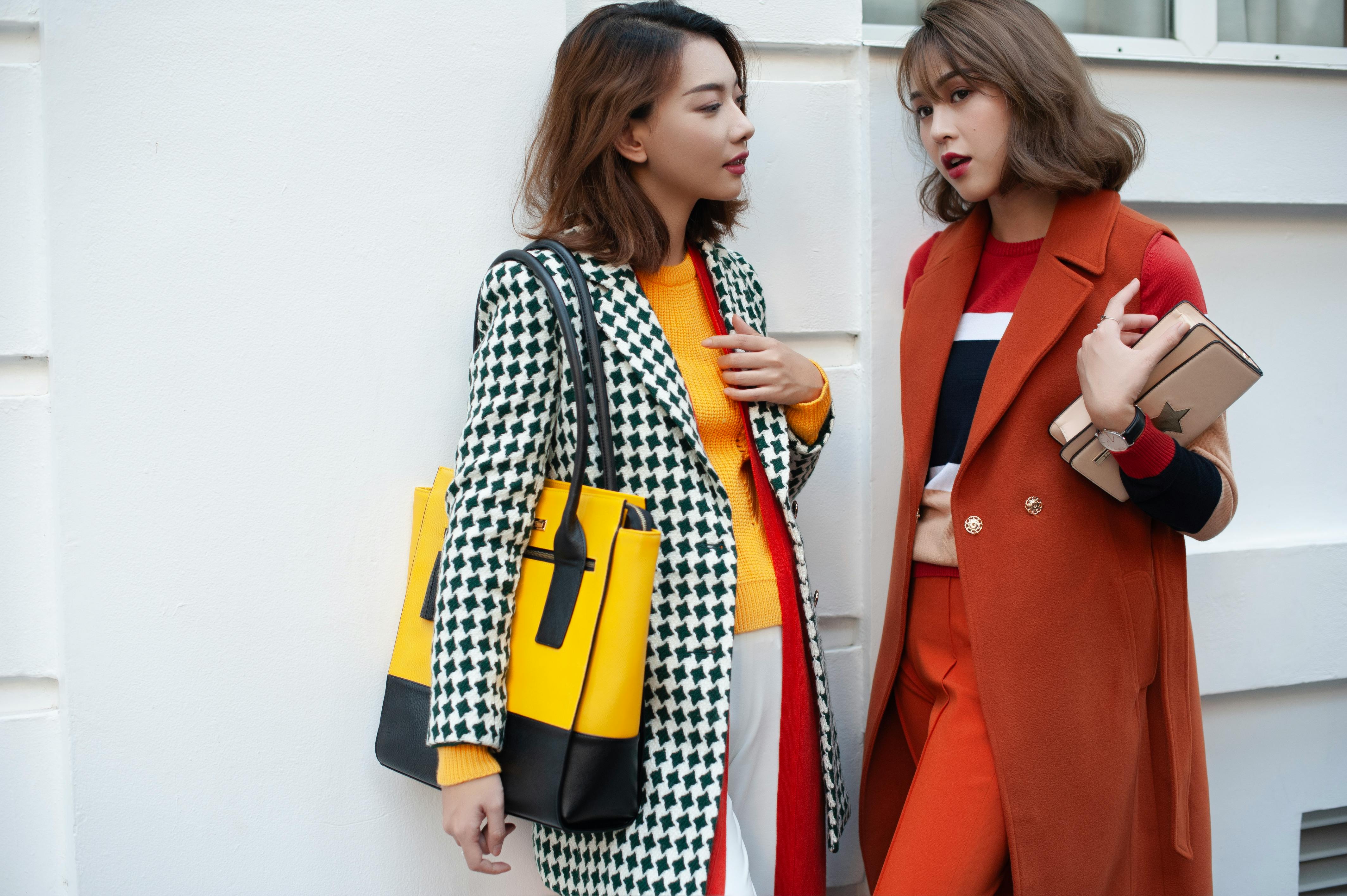 Fashionable Women in Stylish Winter Outfits · Free Stock Photo