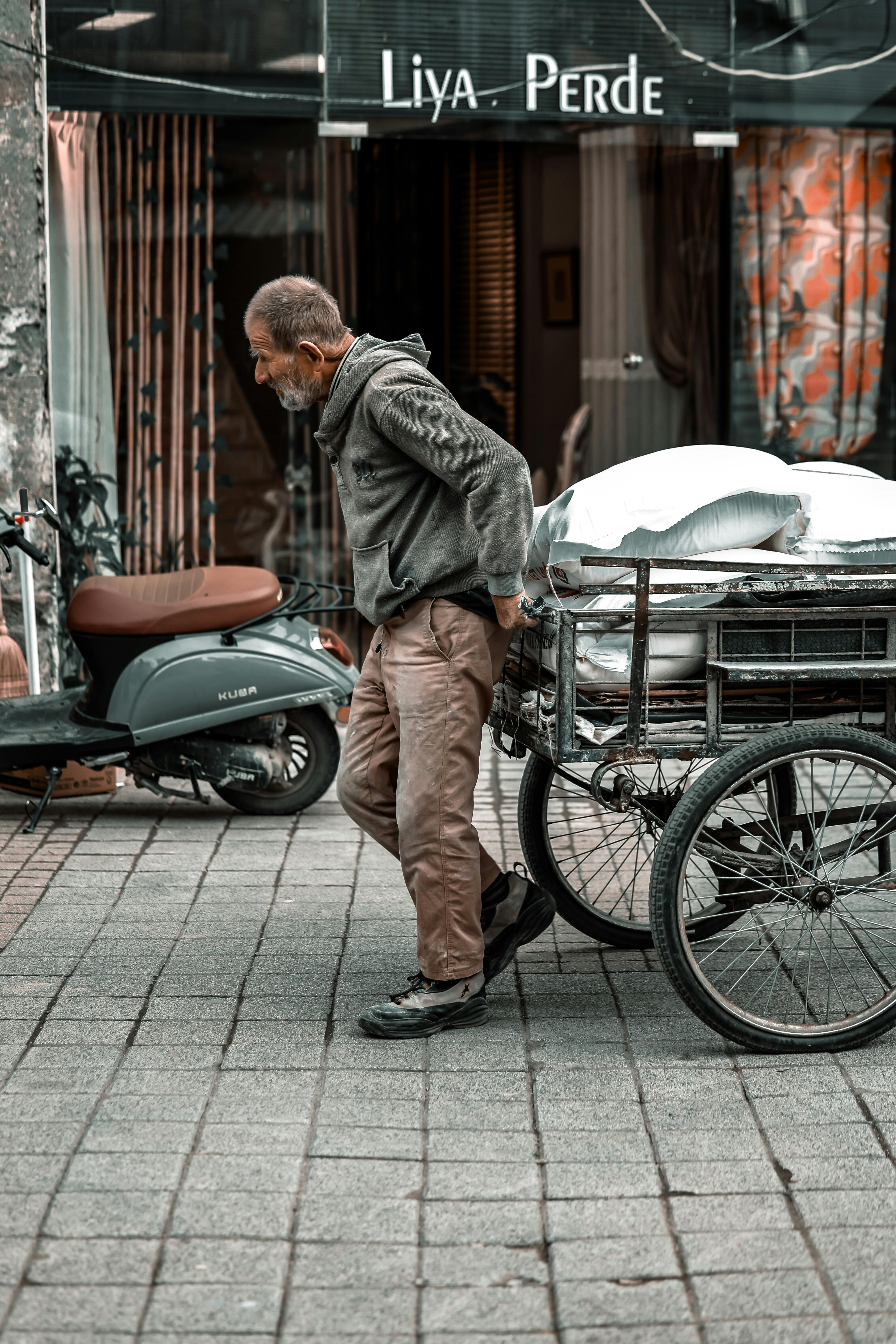 Real Life Photos, Download The BEST Free Real Life Stock Photos & HD Images