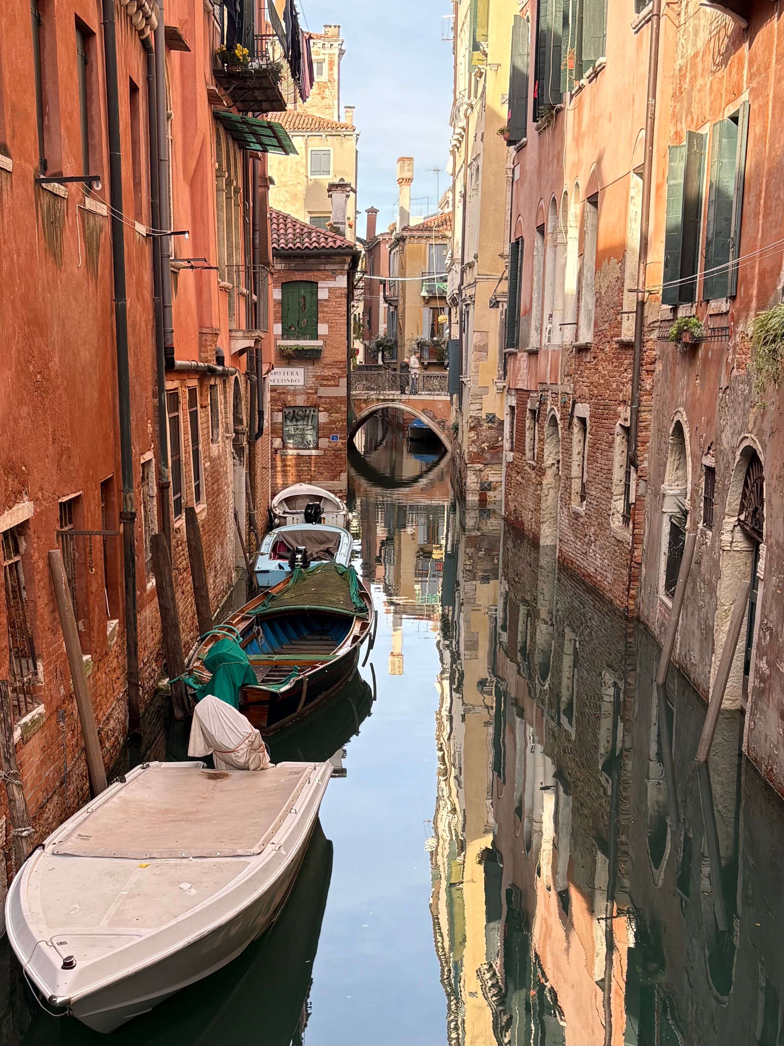 Scenic Venice Canal with Gondolas and Historic Architecture · Free ...