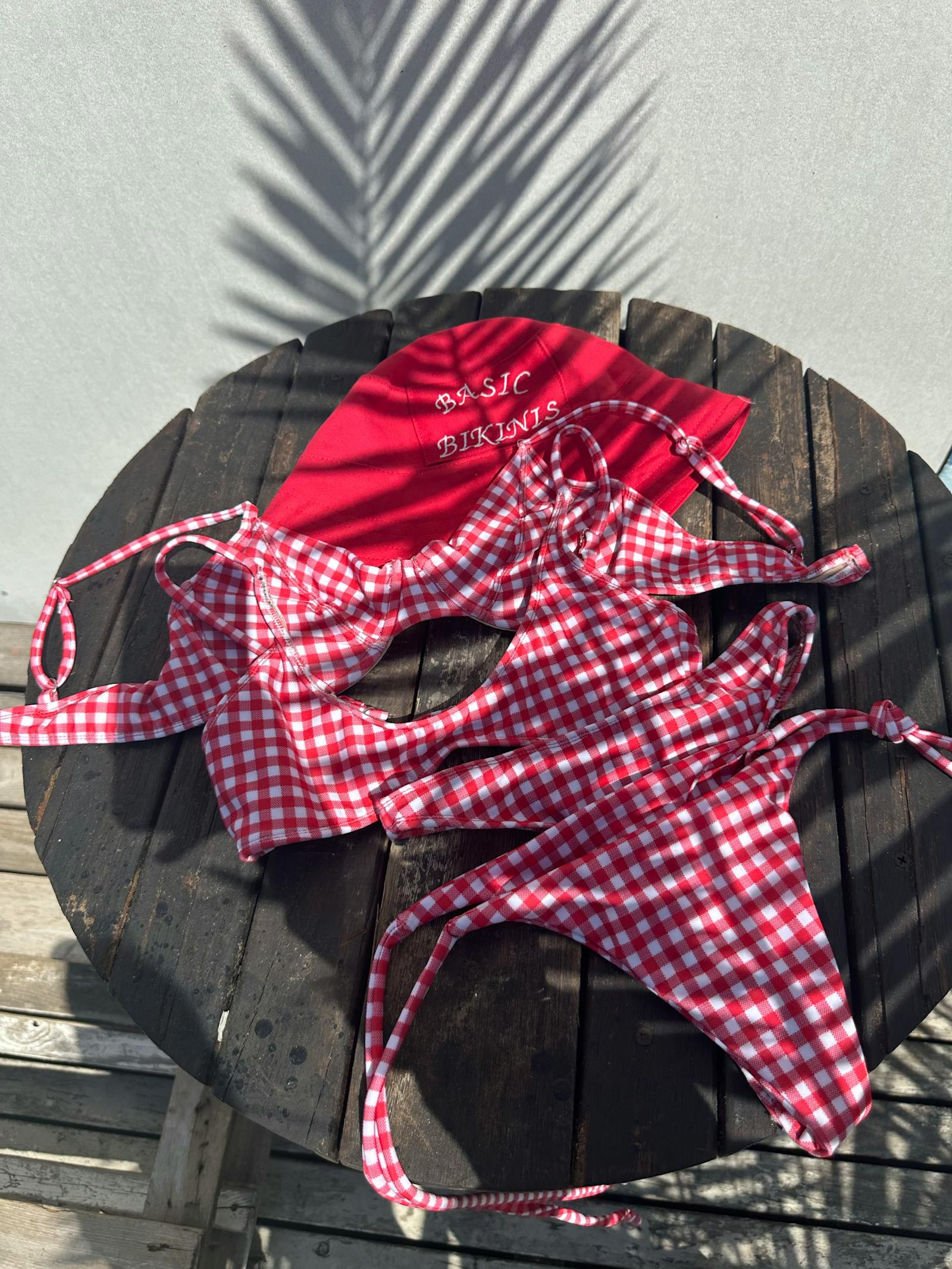 Lainey+Wilson+In+Bikini Photos, Download The BEST Free Lainey+Wilson+In ...