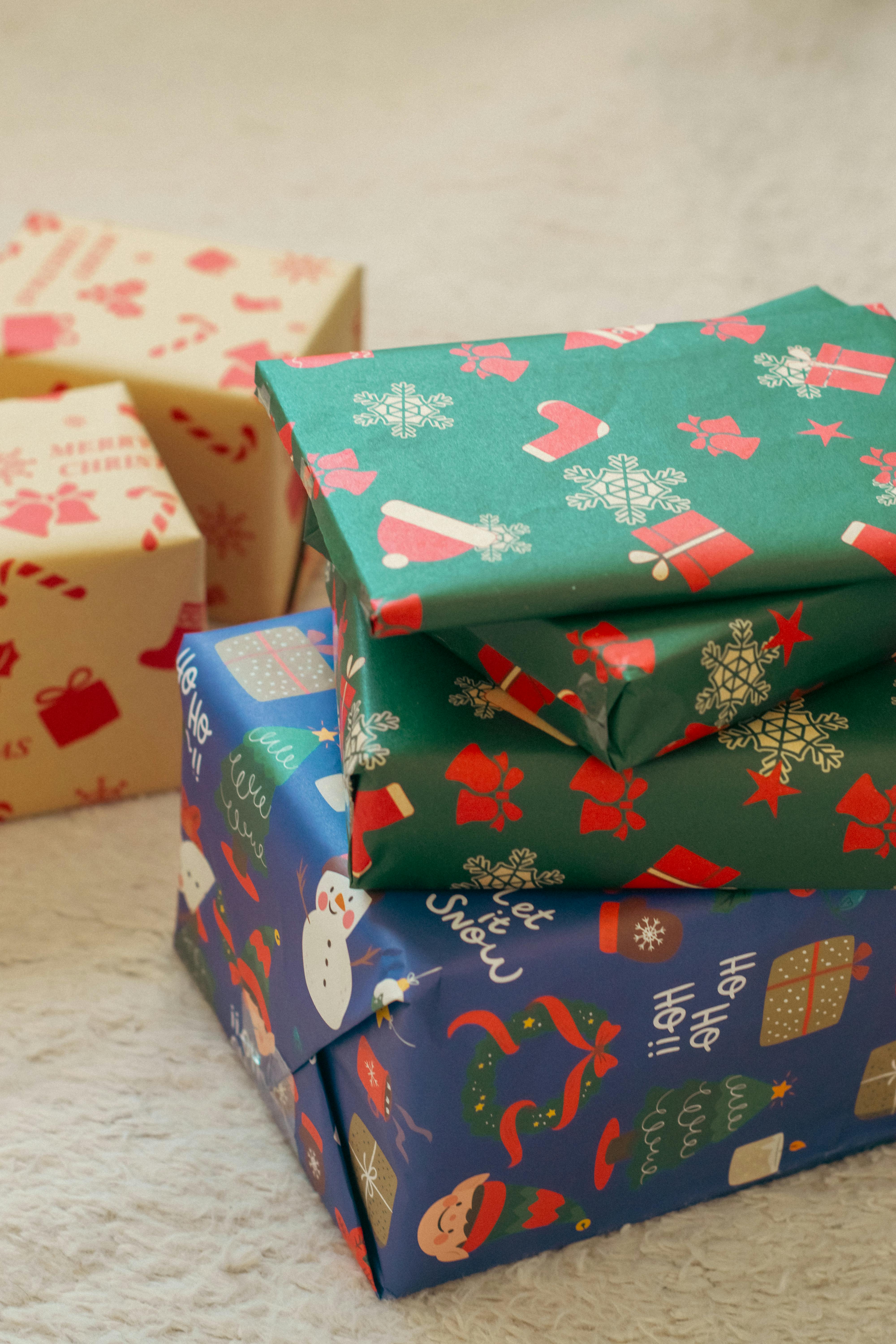 Gift Wrapping Photos, Download The BEST Free Gift Wrapping Stock Photos ...