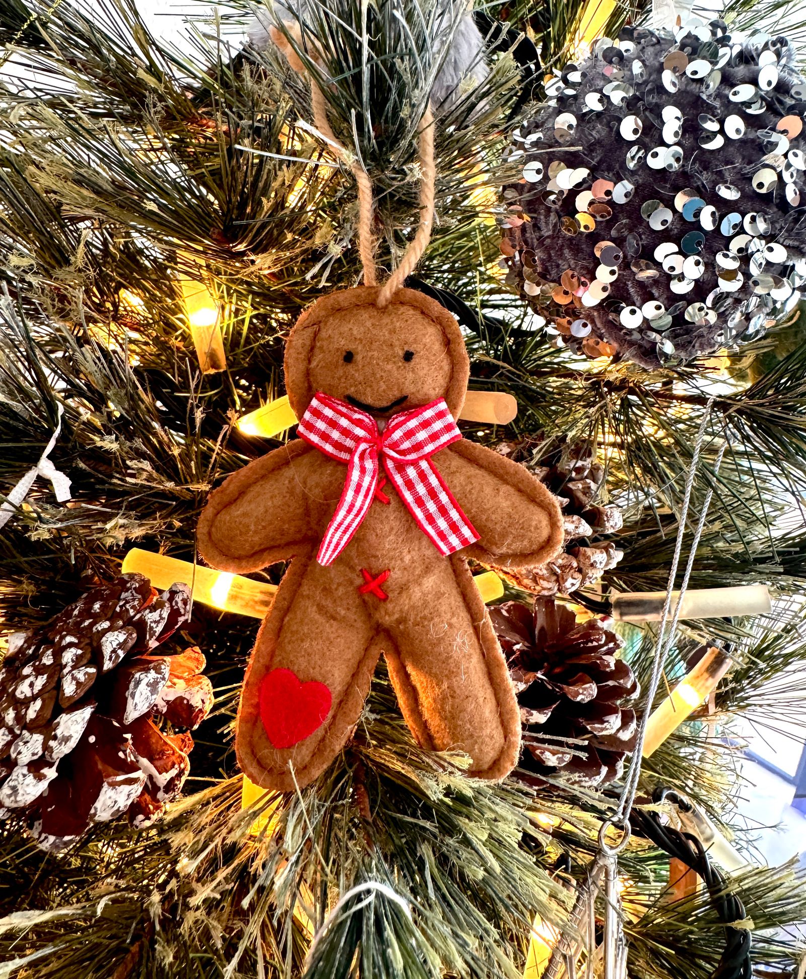 Christmas Cheer Photos, Download The BEST Free Christmas Cheer Stock ...