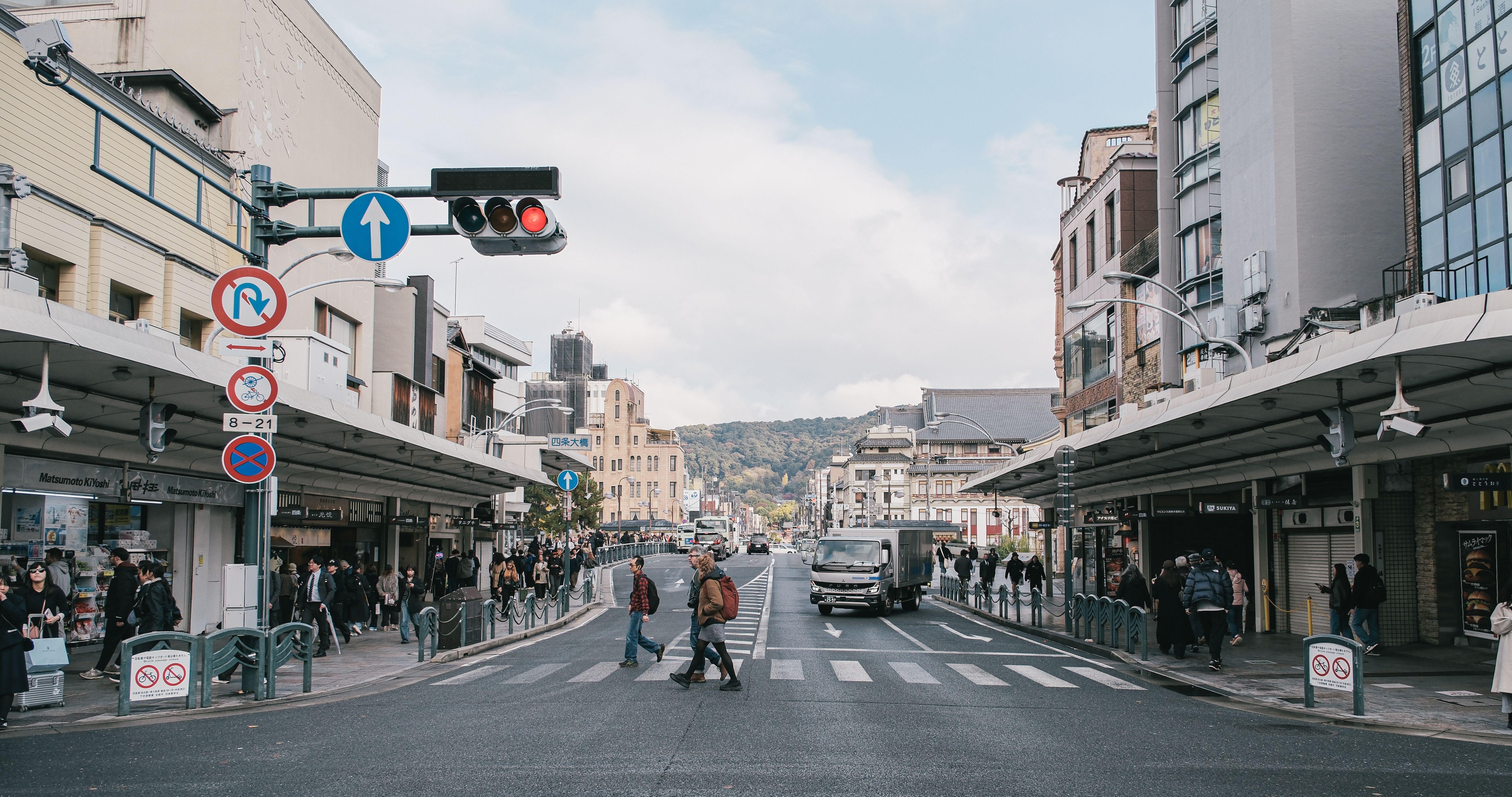 Crowded Traffic Photos, Download The BEST Free Crowded Traffic Stock ...