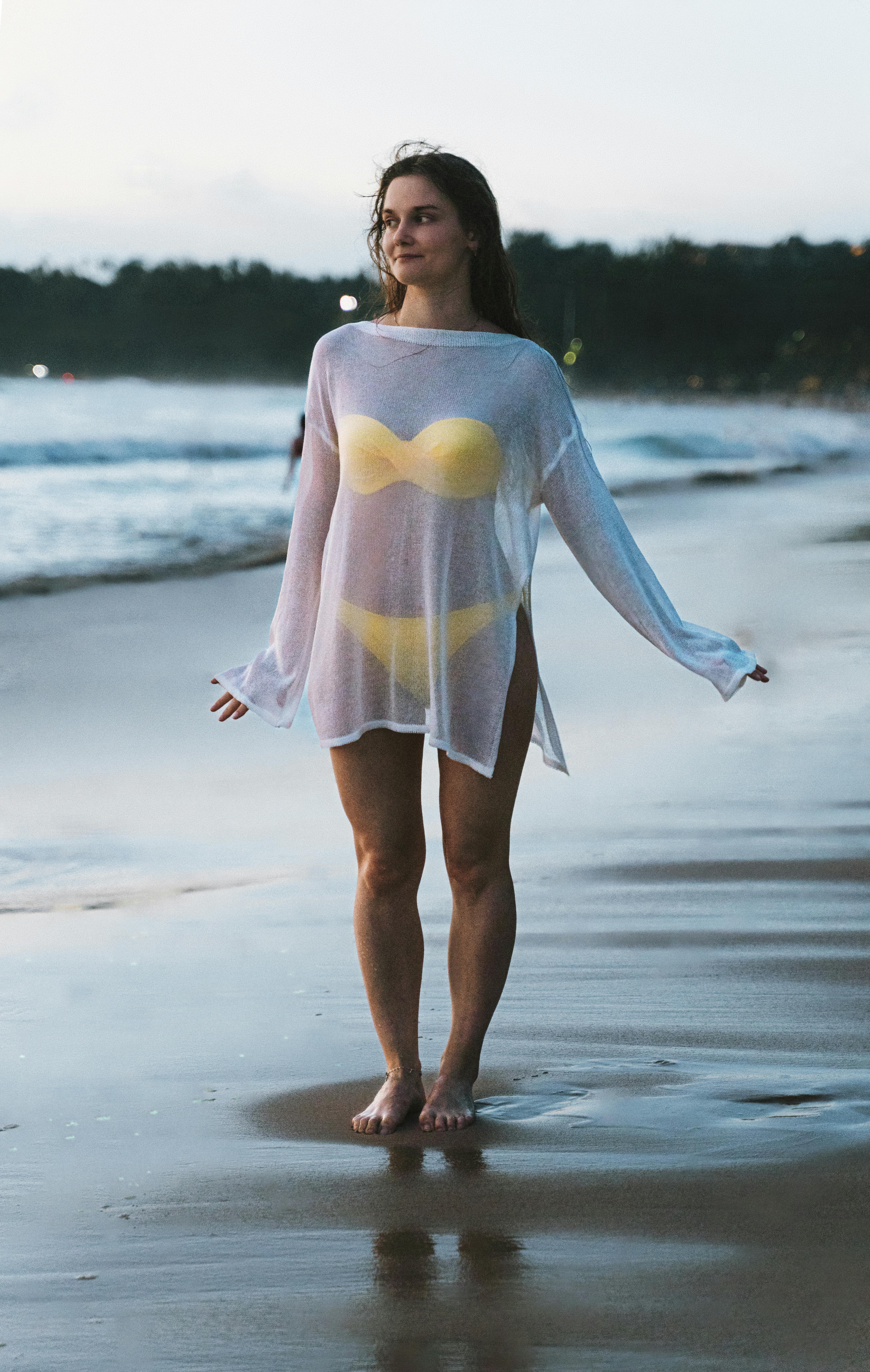 Mariel+Molino+Bikini Photos, Download The BEST Free Mariel+Molino ...