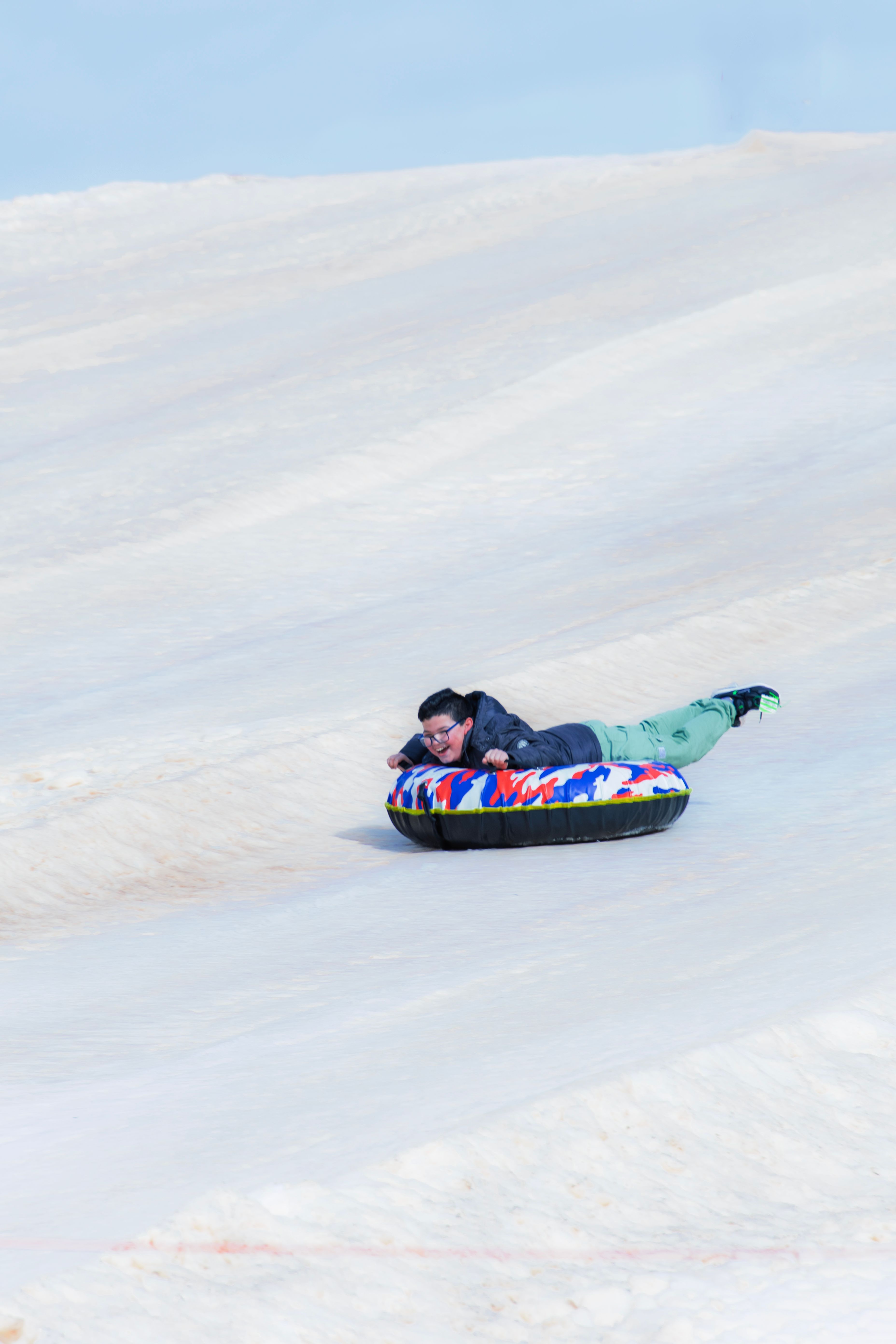 Snow Tubing Photos, Download The BEST Free Snow Tubing Stock Photos ...