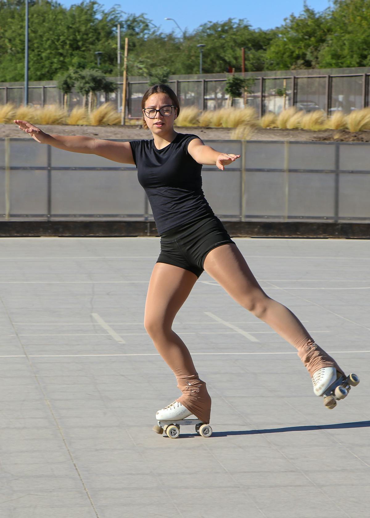 Roller Skates Photos, Download The BEST Free Roller Skates Stock Photos ...