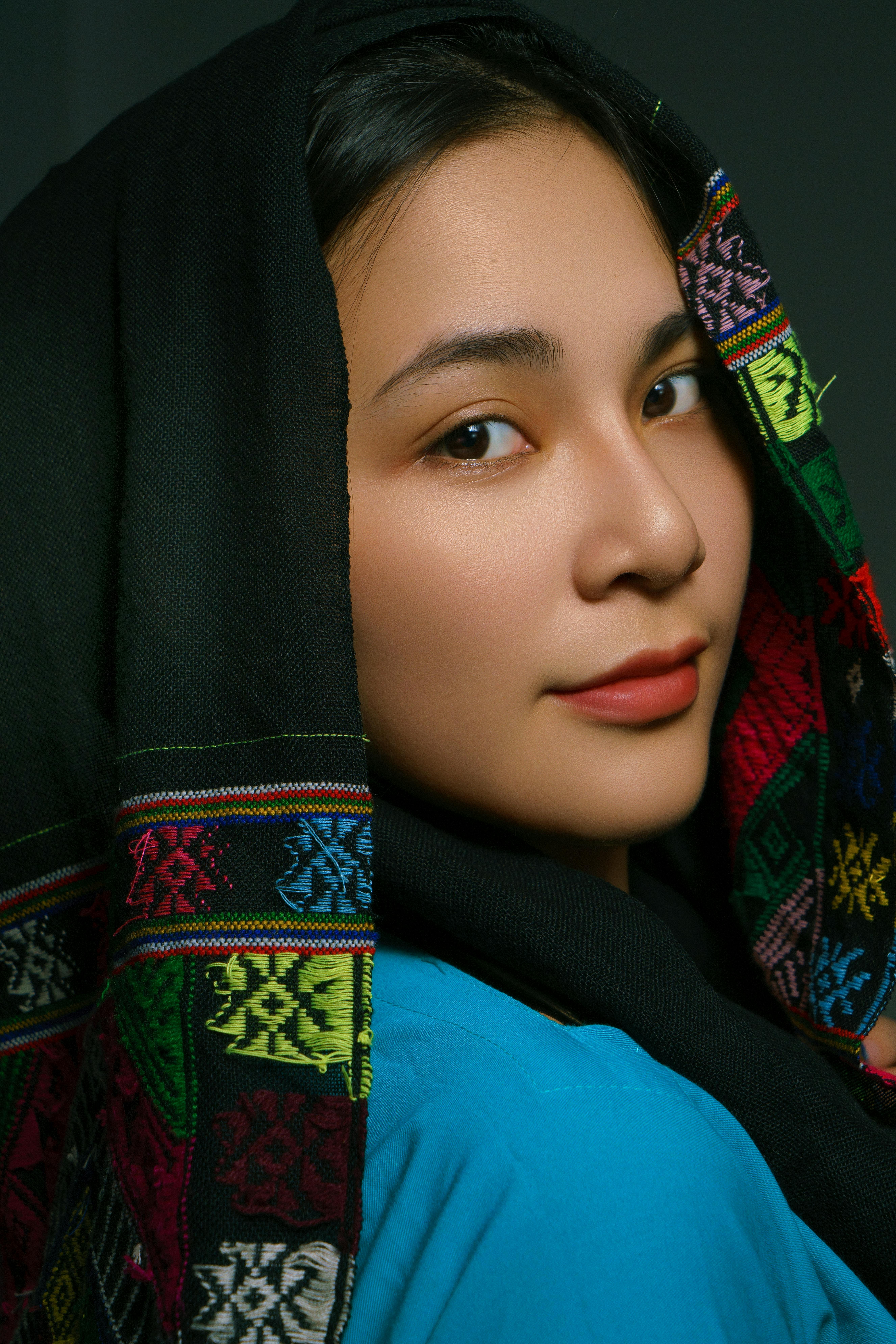 Woman+Mooning Photos, Download The BEST Free Woman+Mooning Stock Photos ...