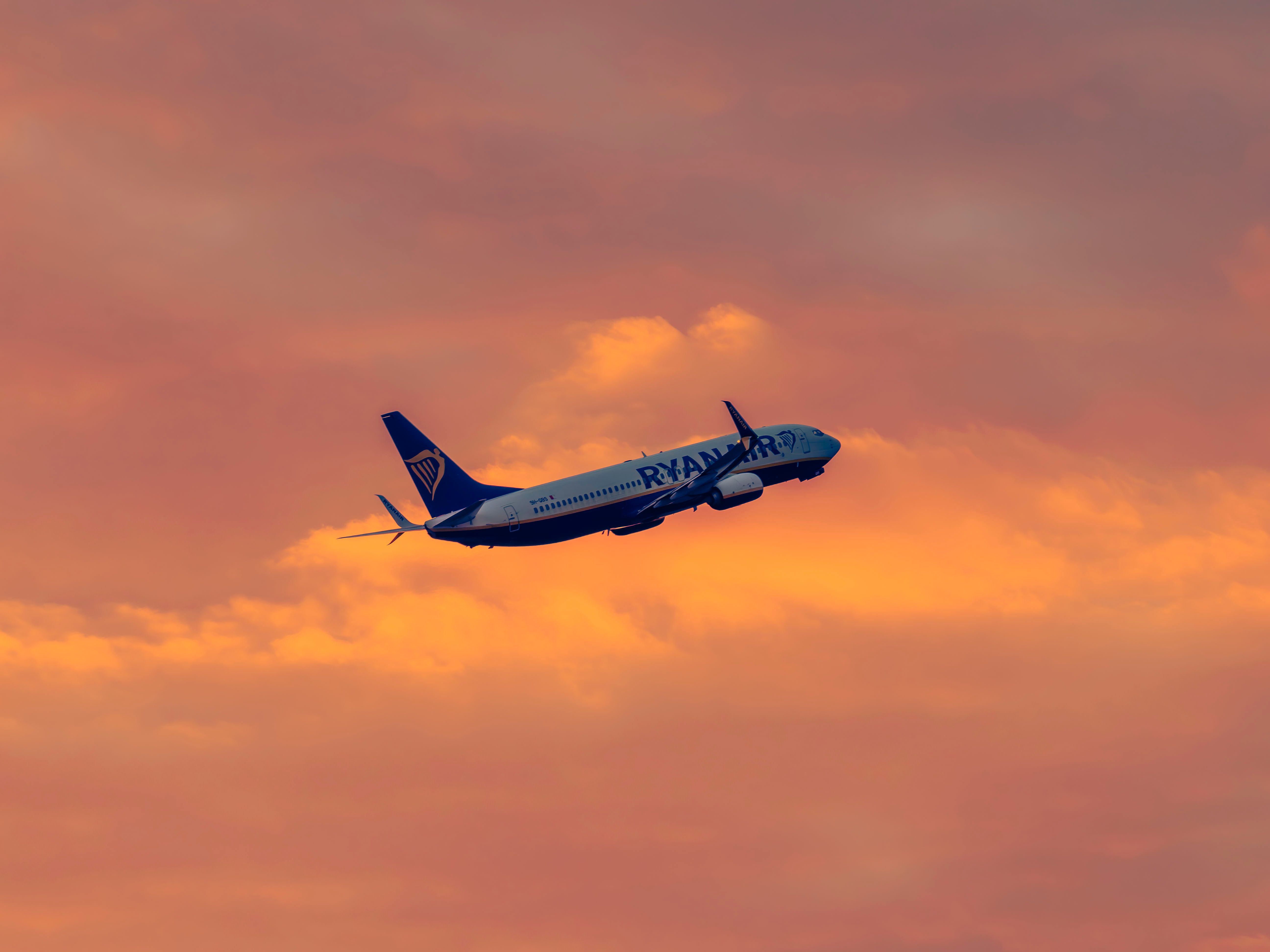 Jet Aircraft Photos, Download The BEST Free Jet Aircraft Stock Photos ...