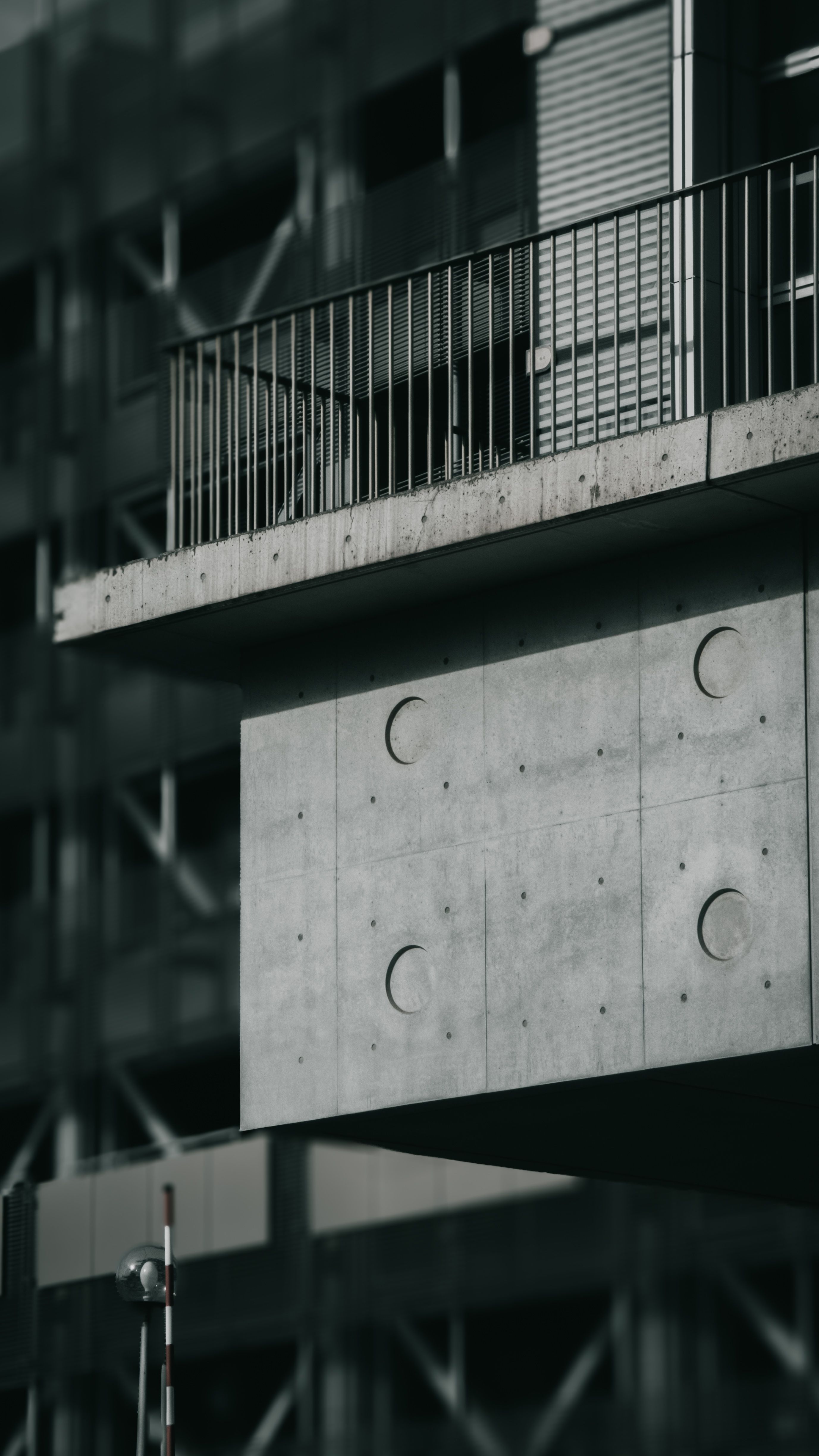 Modern Architectural Balcony with Concrete Details · Free Stock Photo