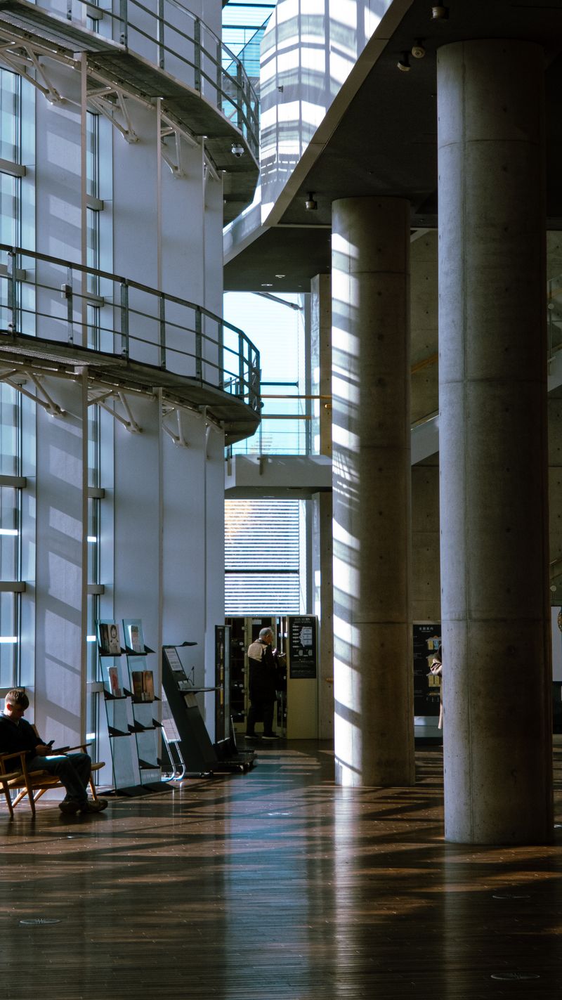 Modern Library Interior Floor Photos, Download The BEST Free Modern ...