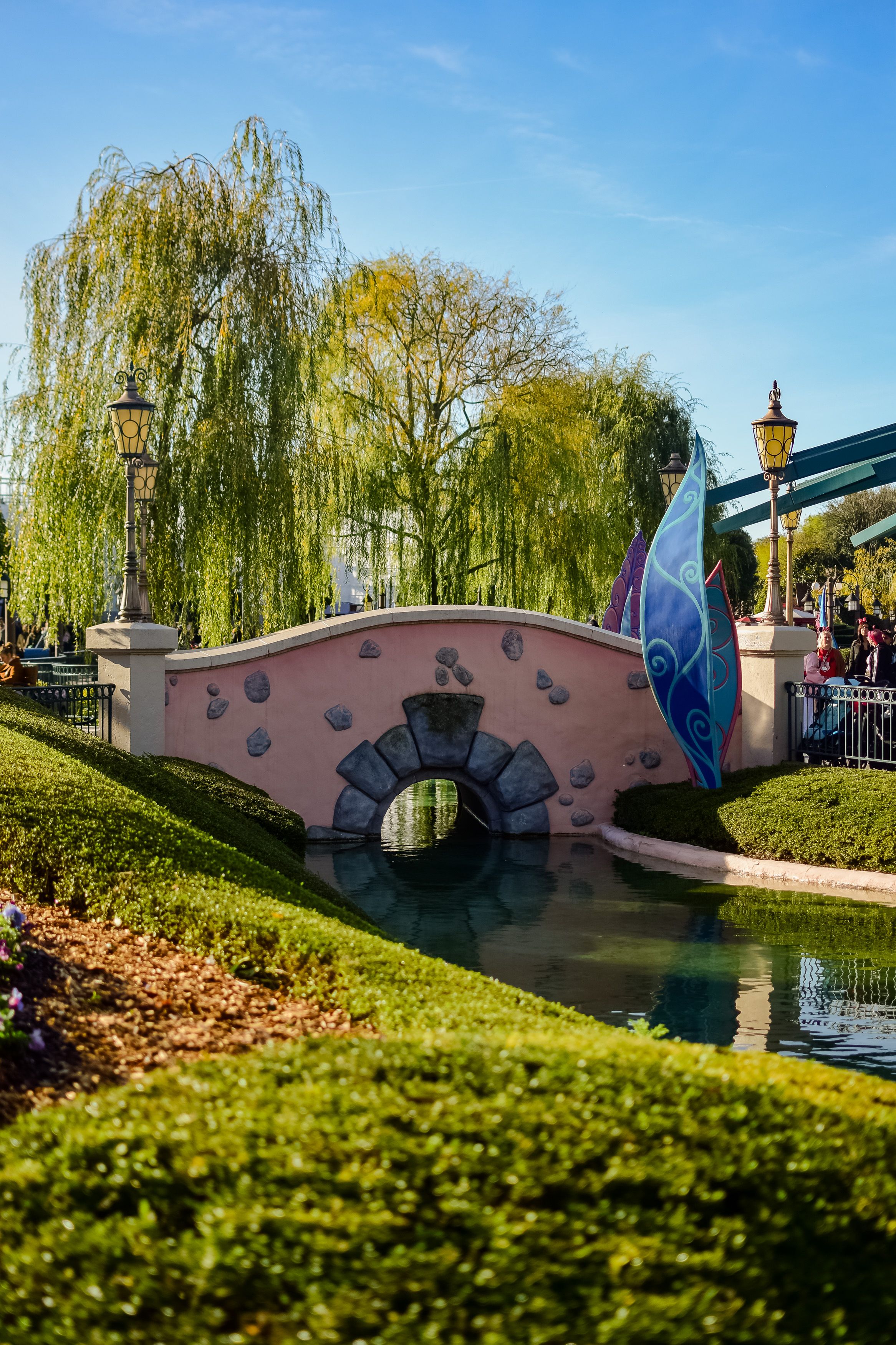 Charming Bridge in a Beautiful Park Setting · Free Stock Photo