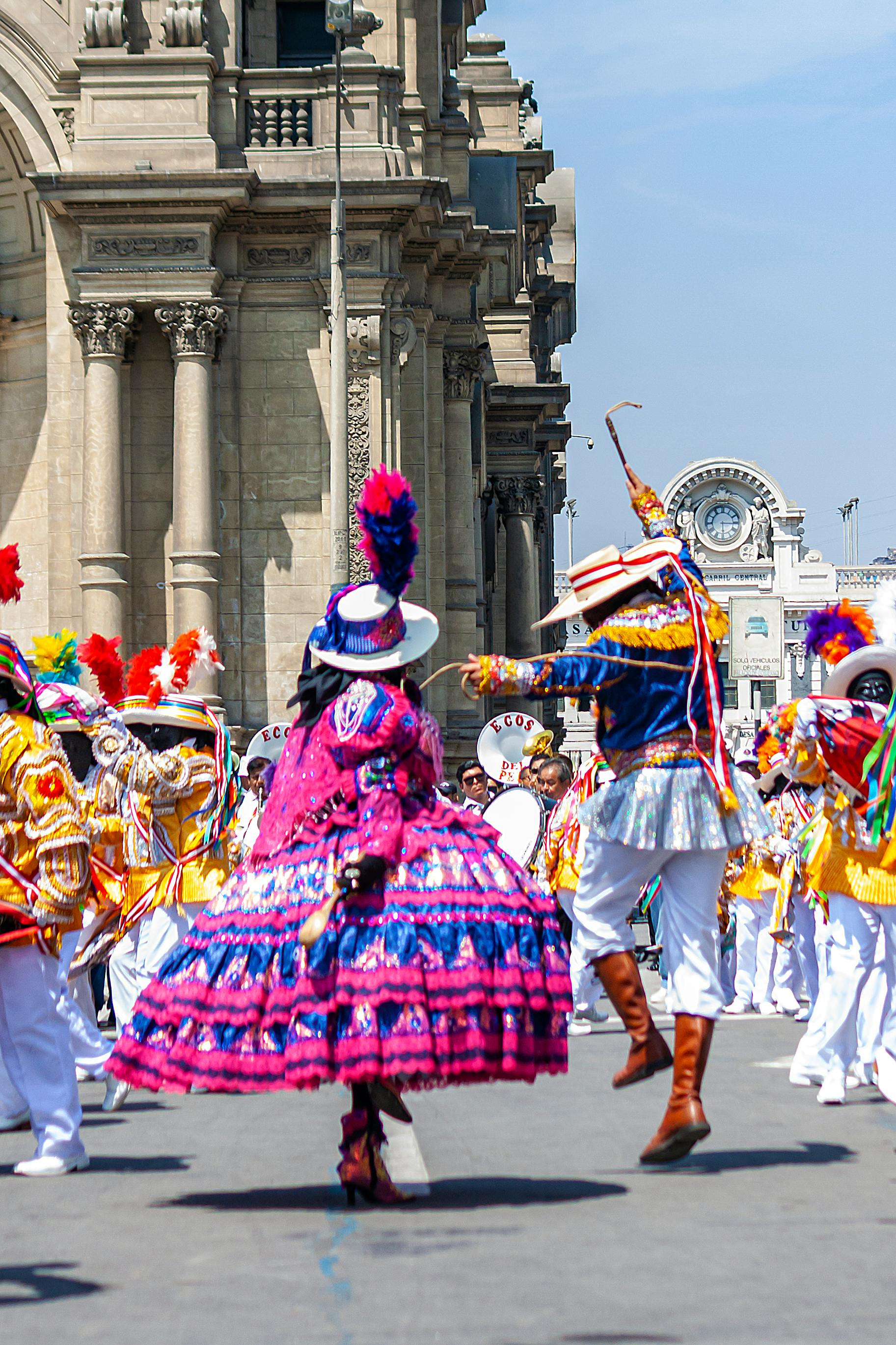 Parade Photos, Download The BEST Free Parade Stock Photos & HD Images
