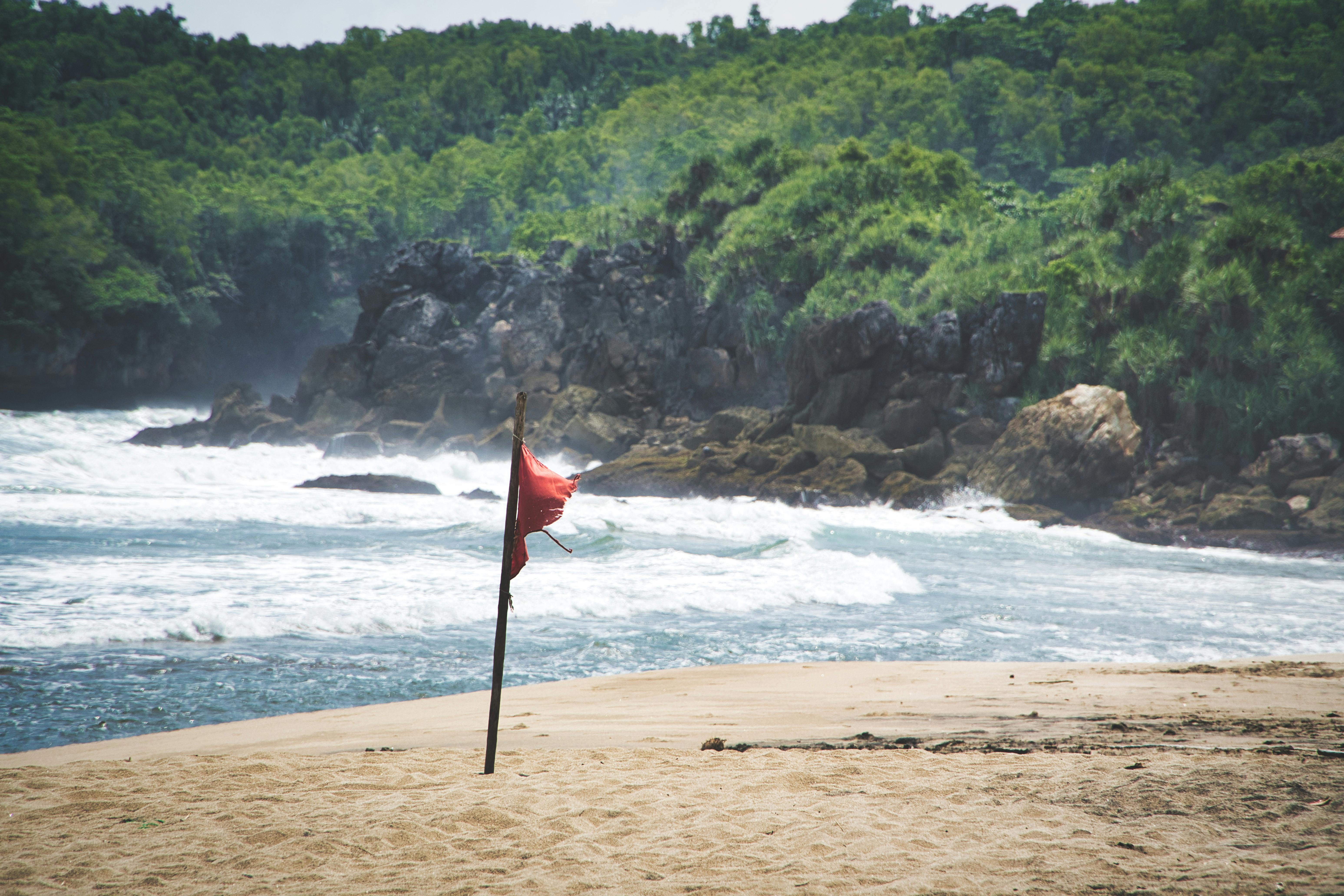 Red Flag Photos, Download The BEST Free Red Flag Stock Photos & HD Images