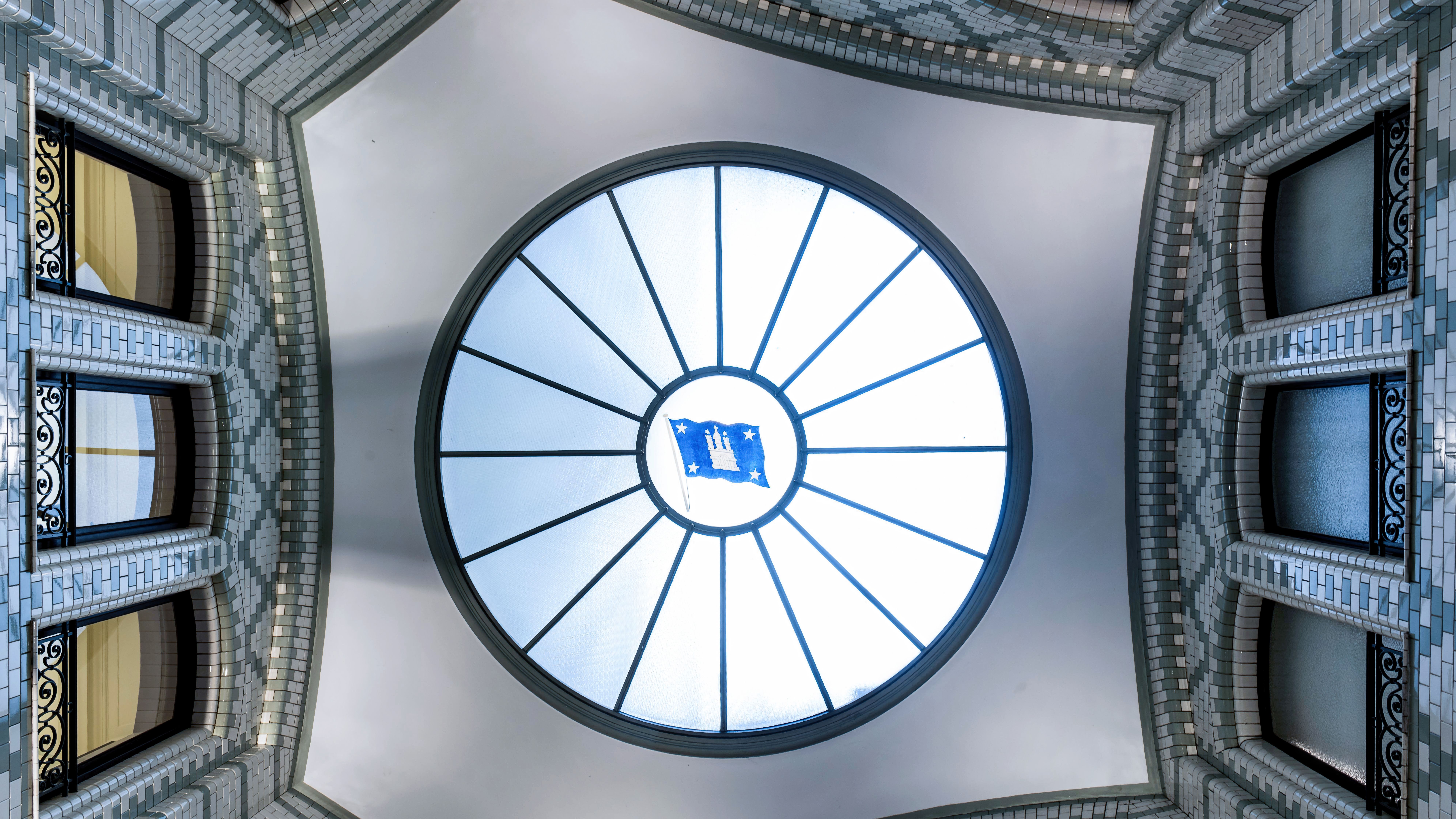 Elegant Skylight in Historic Hamburg Building · Free Stock Photo