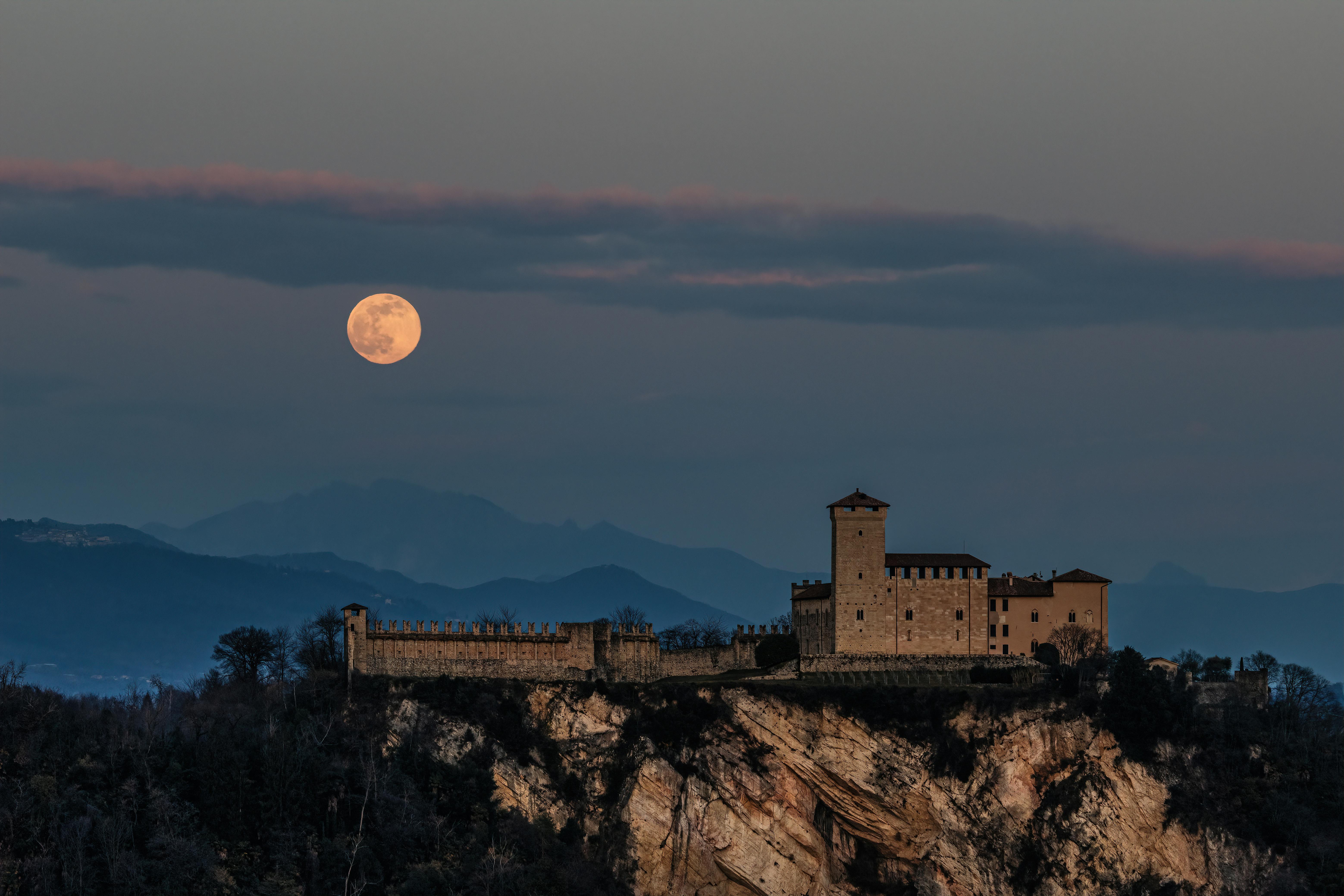 Moon Jpeg Photos, Download The BEST Free Moon Jpeg Stock Photos & HD Images