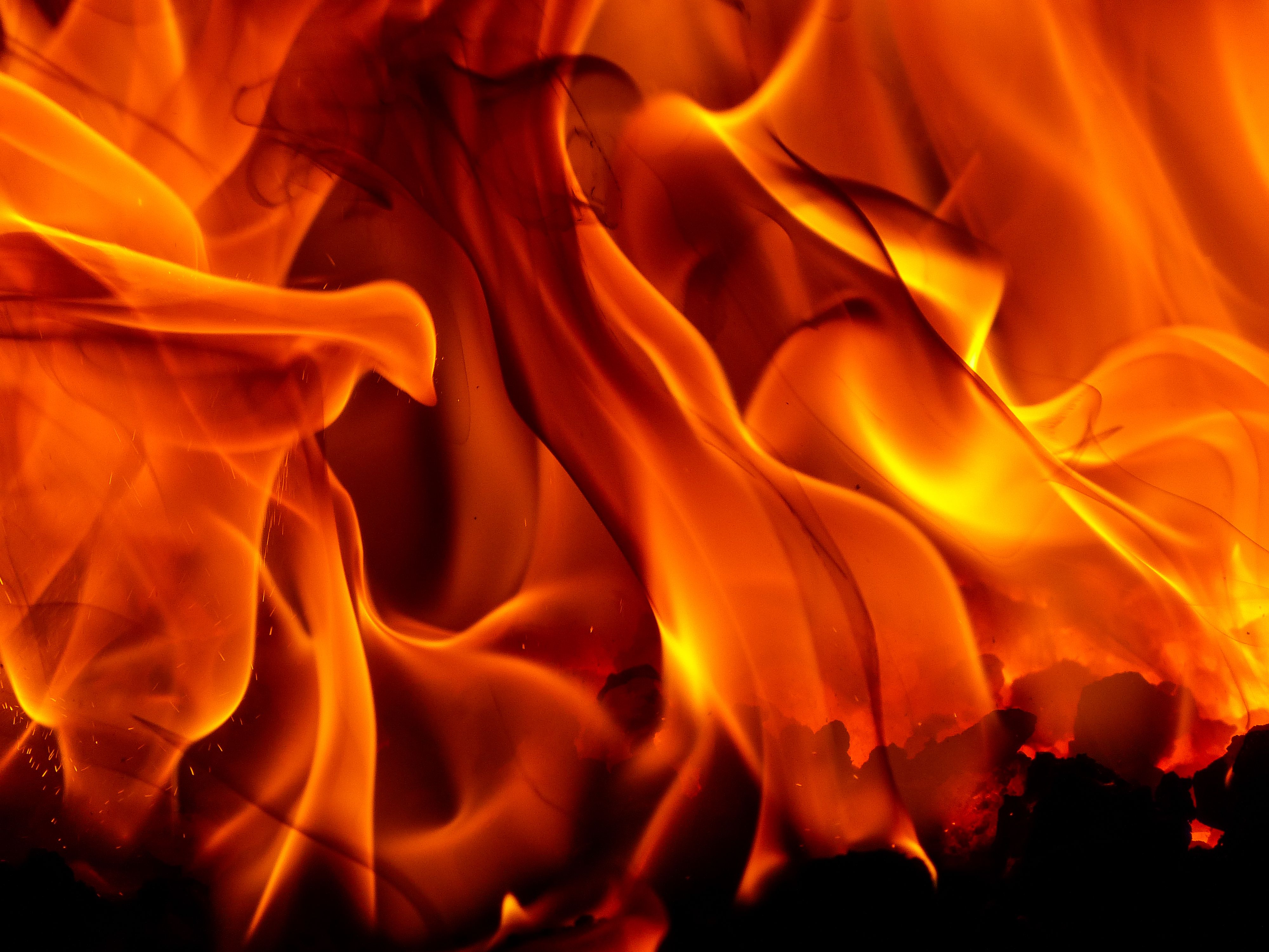 Fire & Glow · Pexels