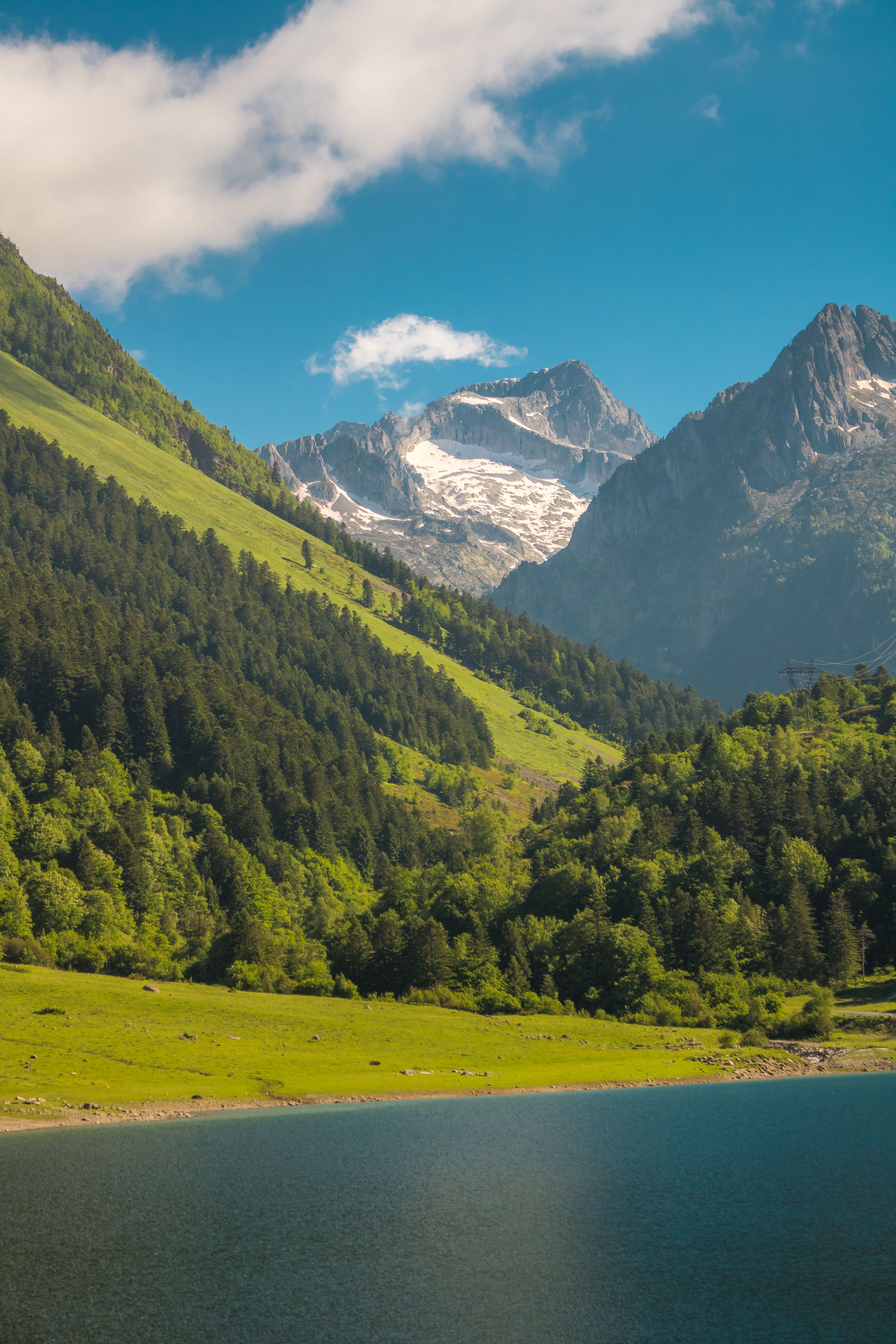 Breathtaking View of Pyrenees Mountains in France · Free Stock Photo