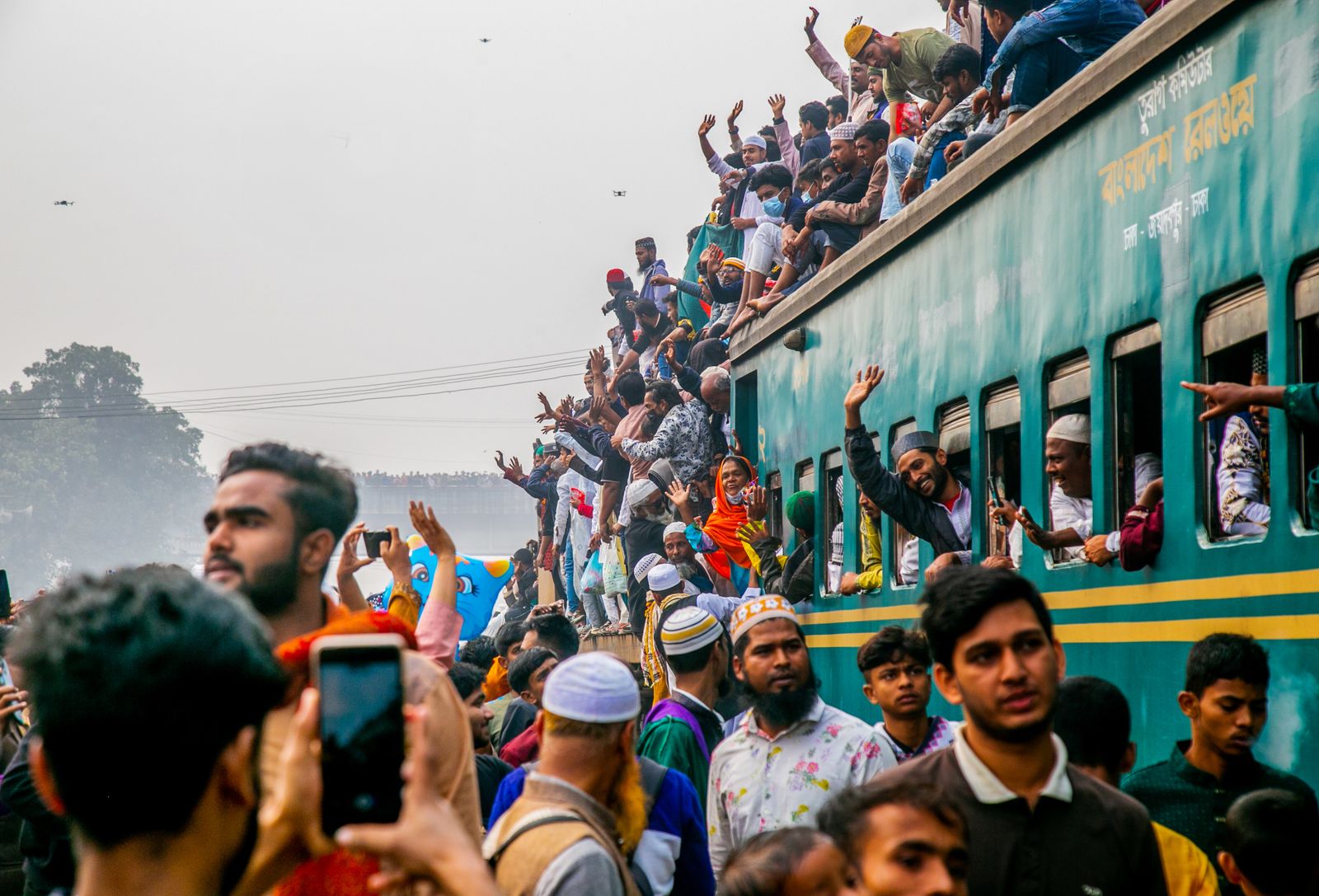 Train Ride Photos, Download The BEST Free Train Ride Stock Photos & HD ...