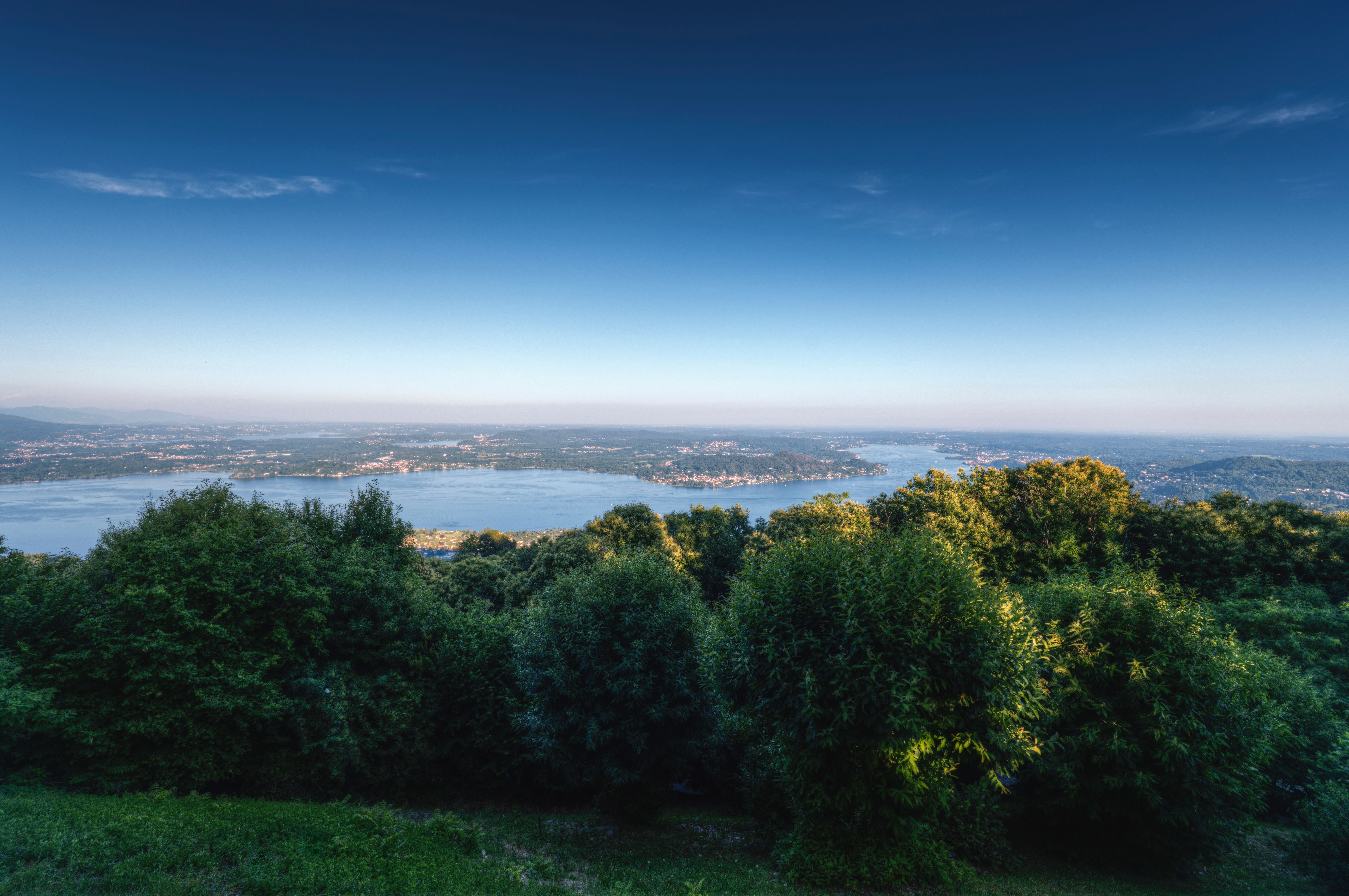 Panoramic View of Lake in Summer · Free Stock Photo