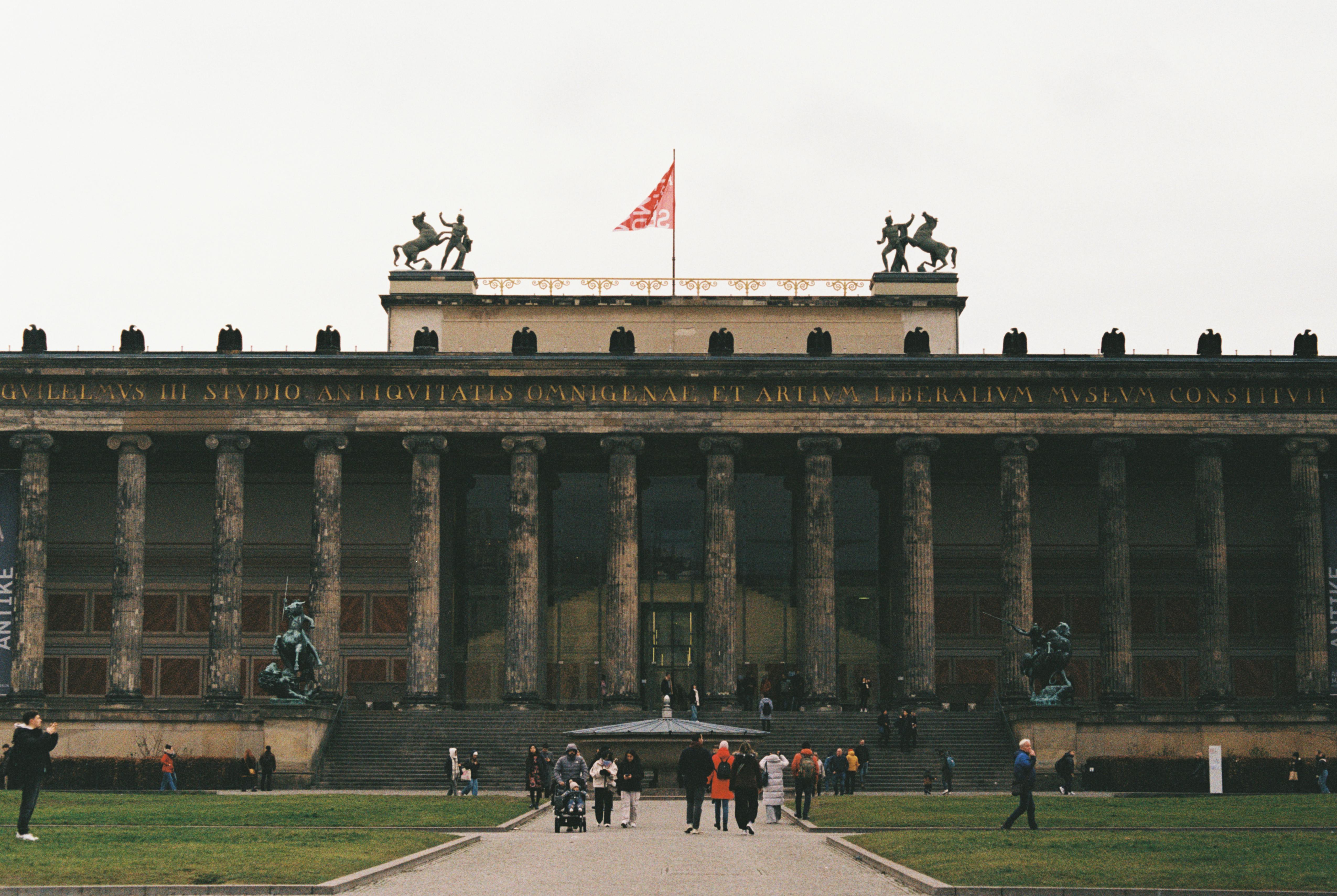 Bearfront+Galleries Photos, Download The BEST Free Bearfront+Galleries ...