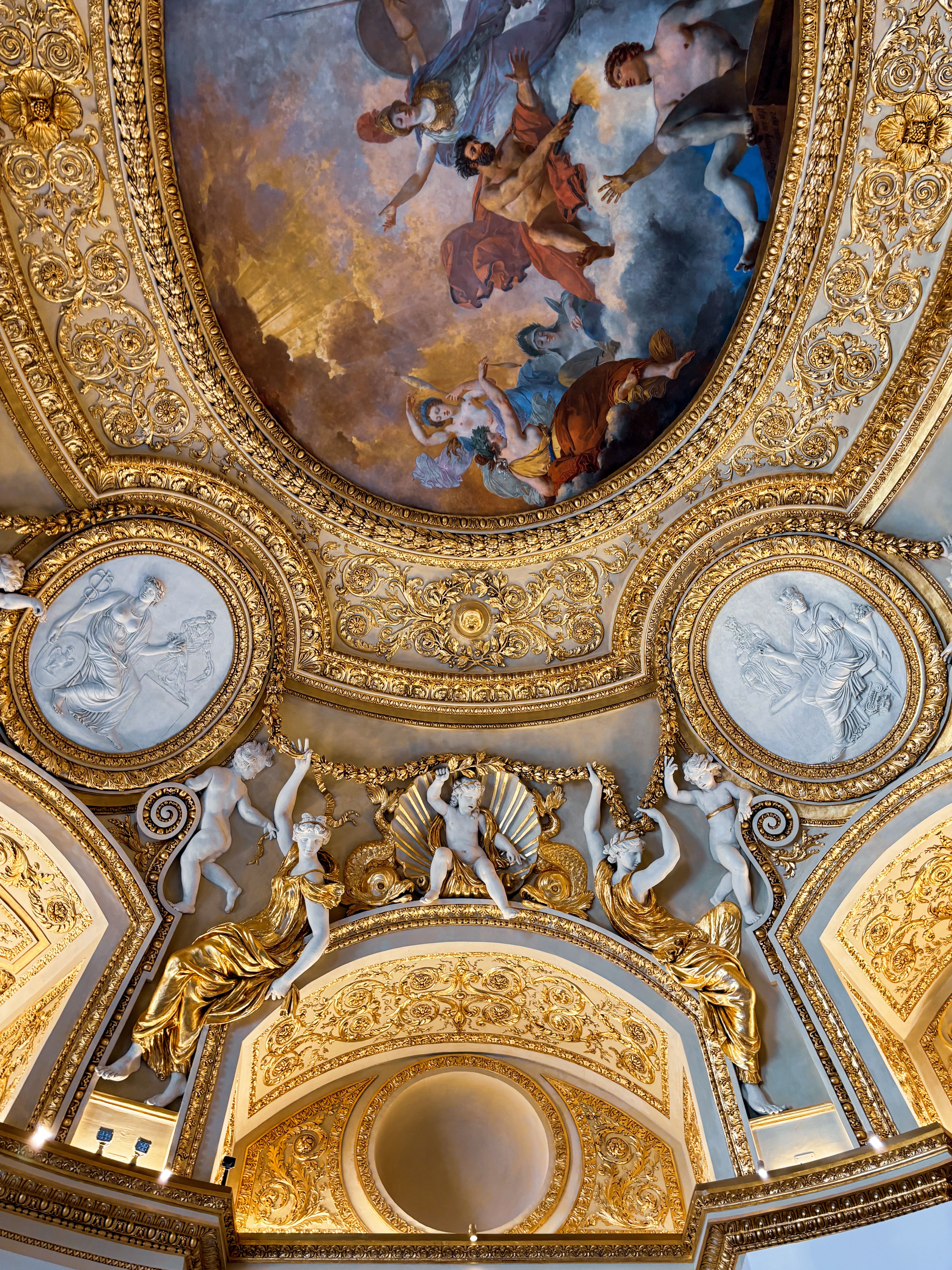 Ornate Golden Ceiling with Classical Fresco · Free Stock Photo
