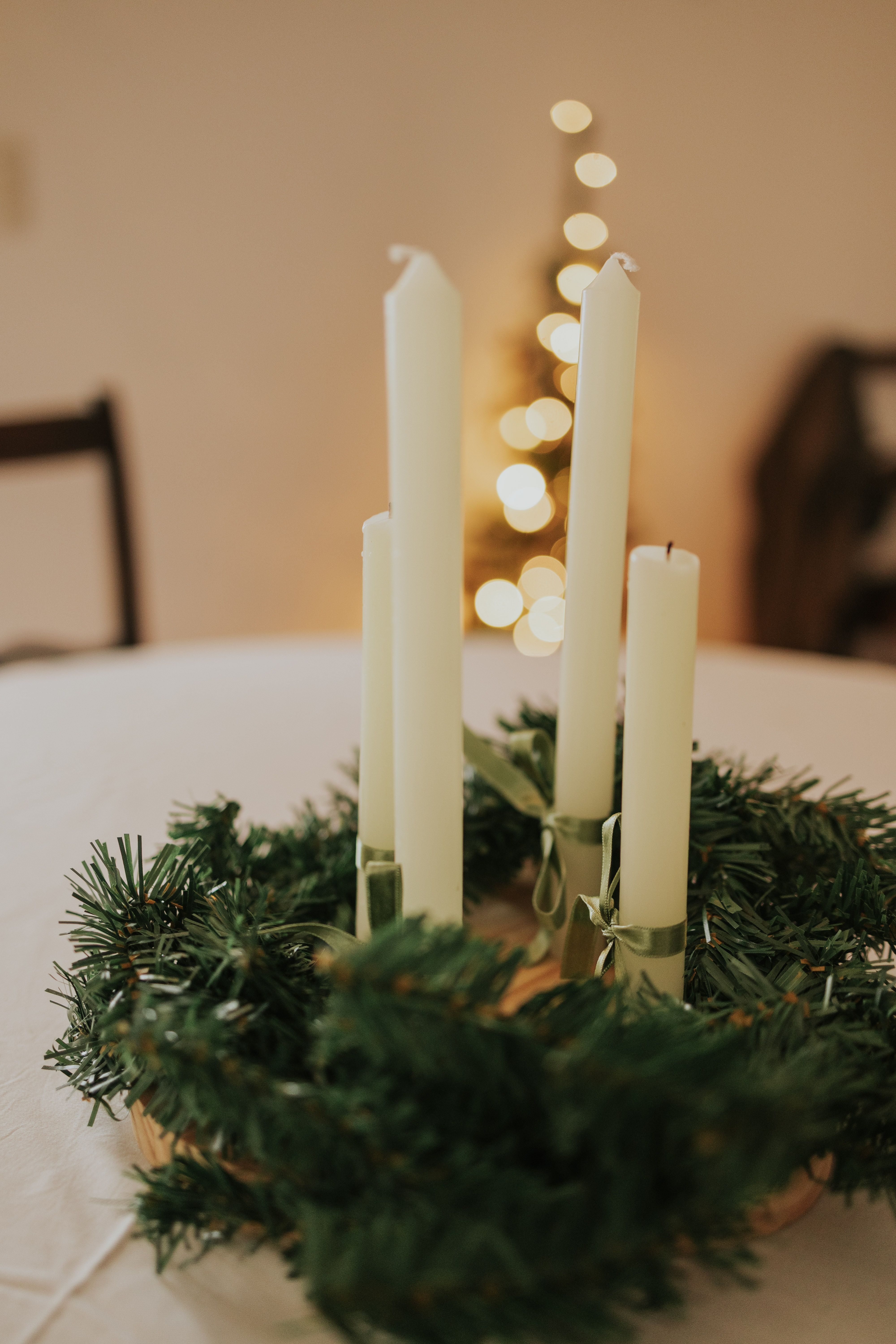 Cozy Holiday Candlelit Table Decoration · Free Stock Photo