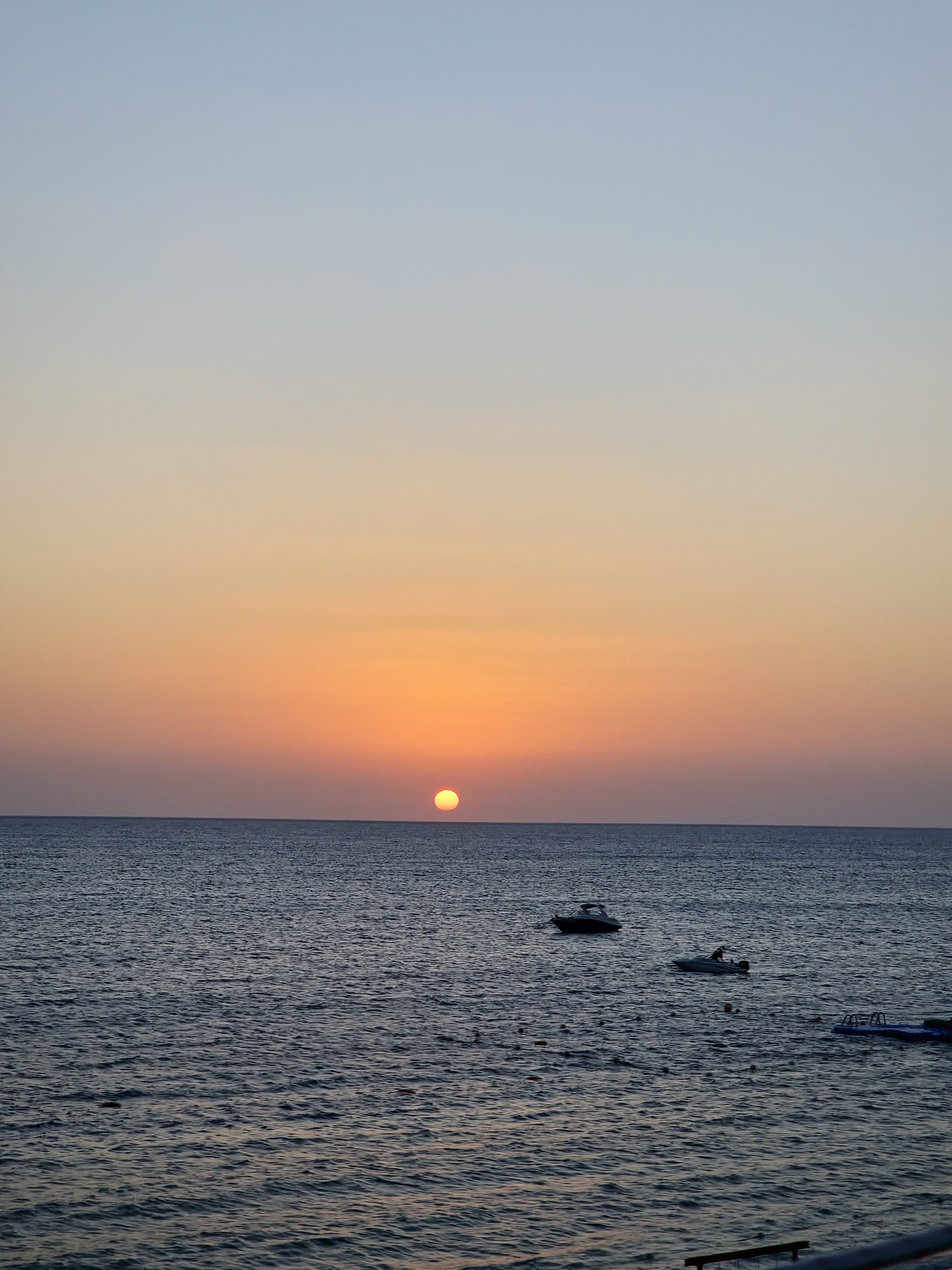 Sunsets Over Water Photos, Download The BEST Free Sunsets Over Water ...