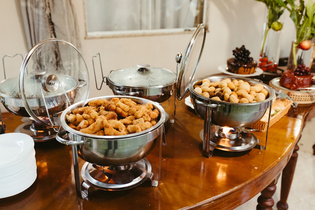 Food Table Photos, Download The BEST Free Food Table Stock Photos & HD ...