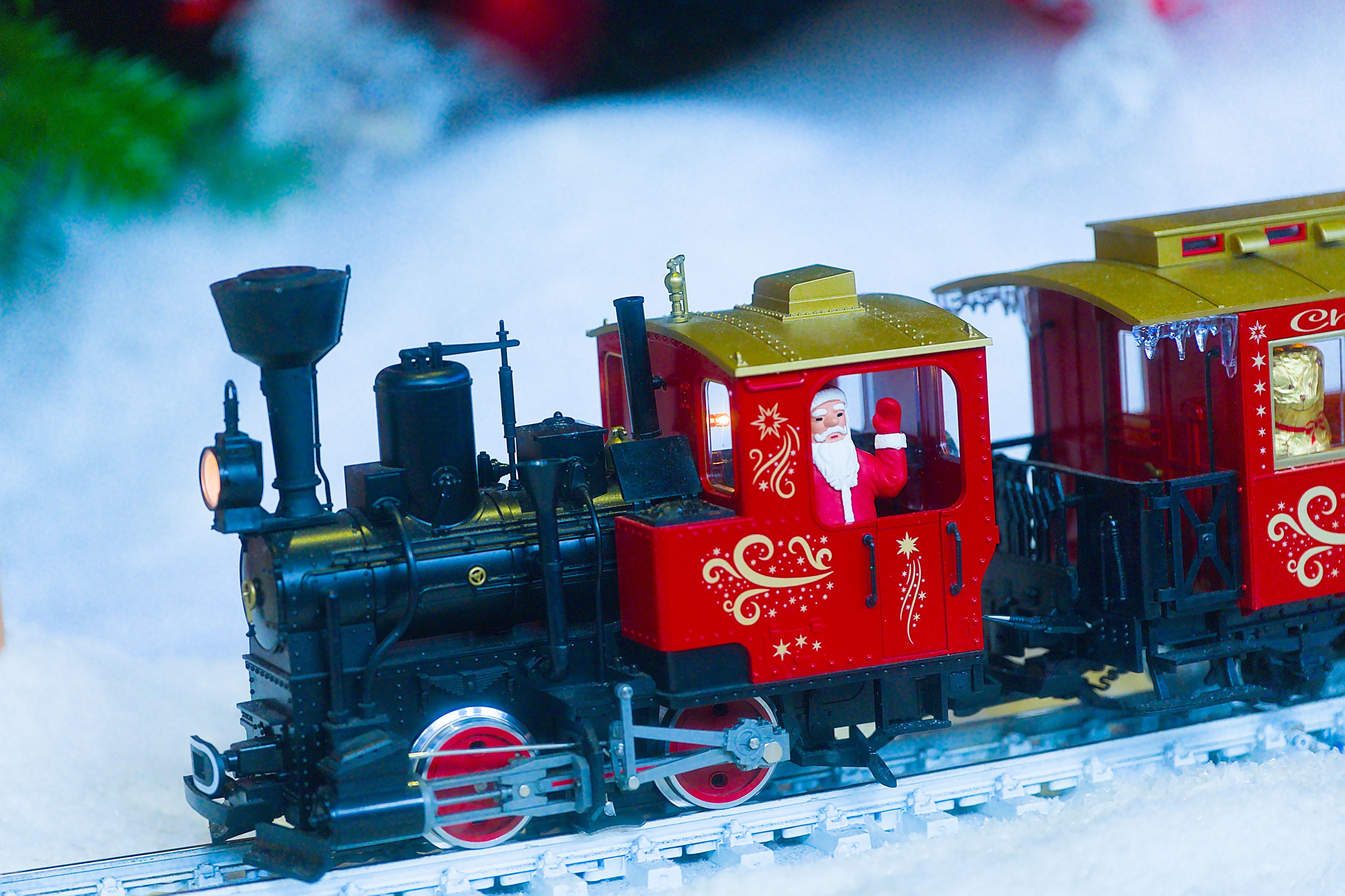 Christmas Train Photos, Download The BEST Free Christmas Train Stock ...