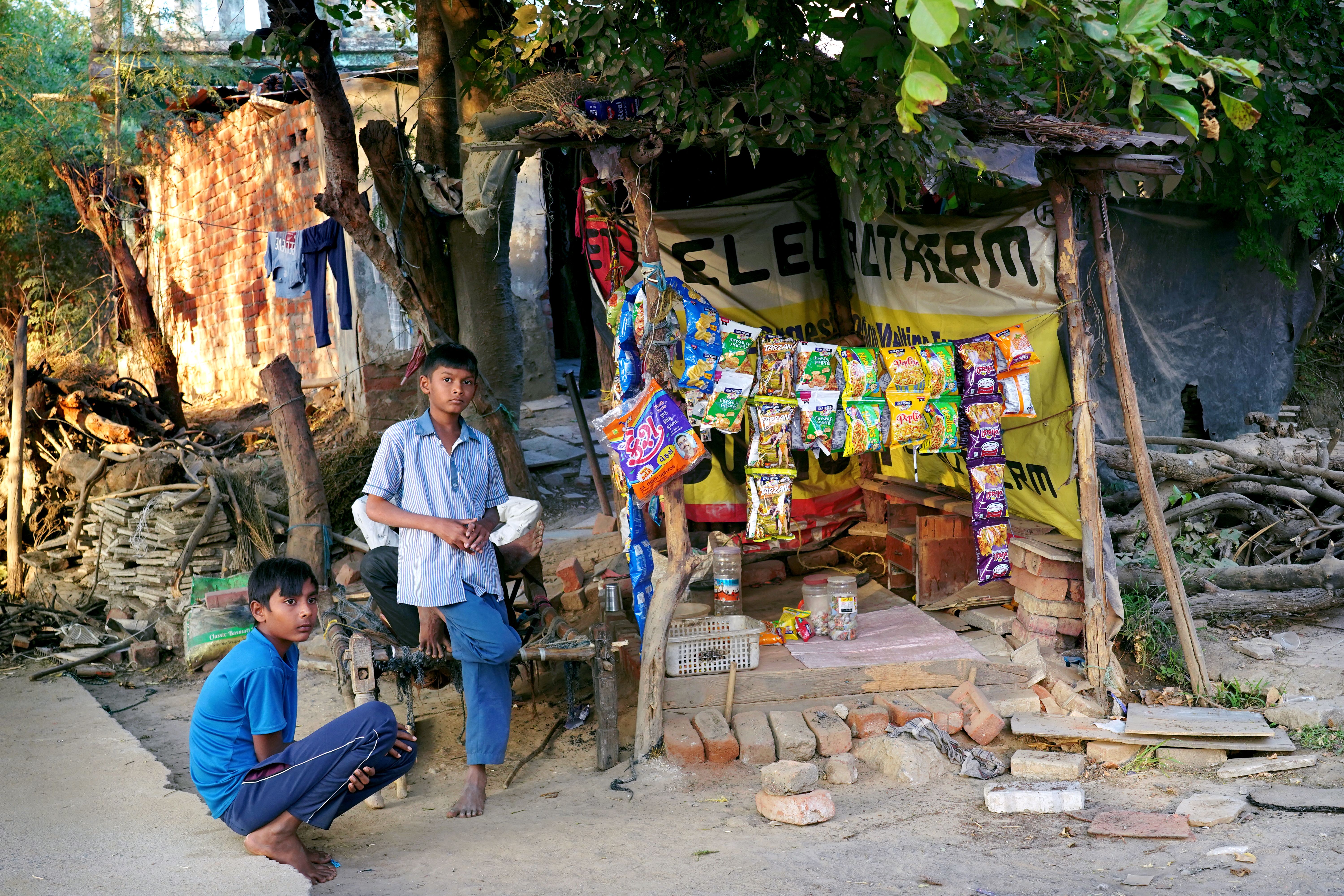 Rural Street Food Stall in Garodiya, Gujarat · Free Stock Photo