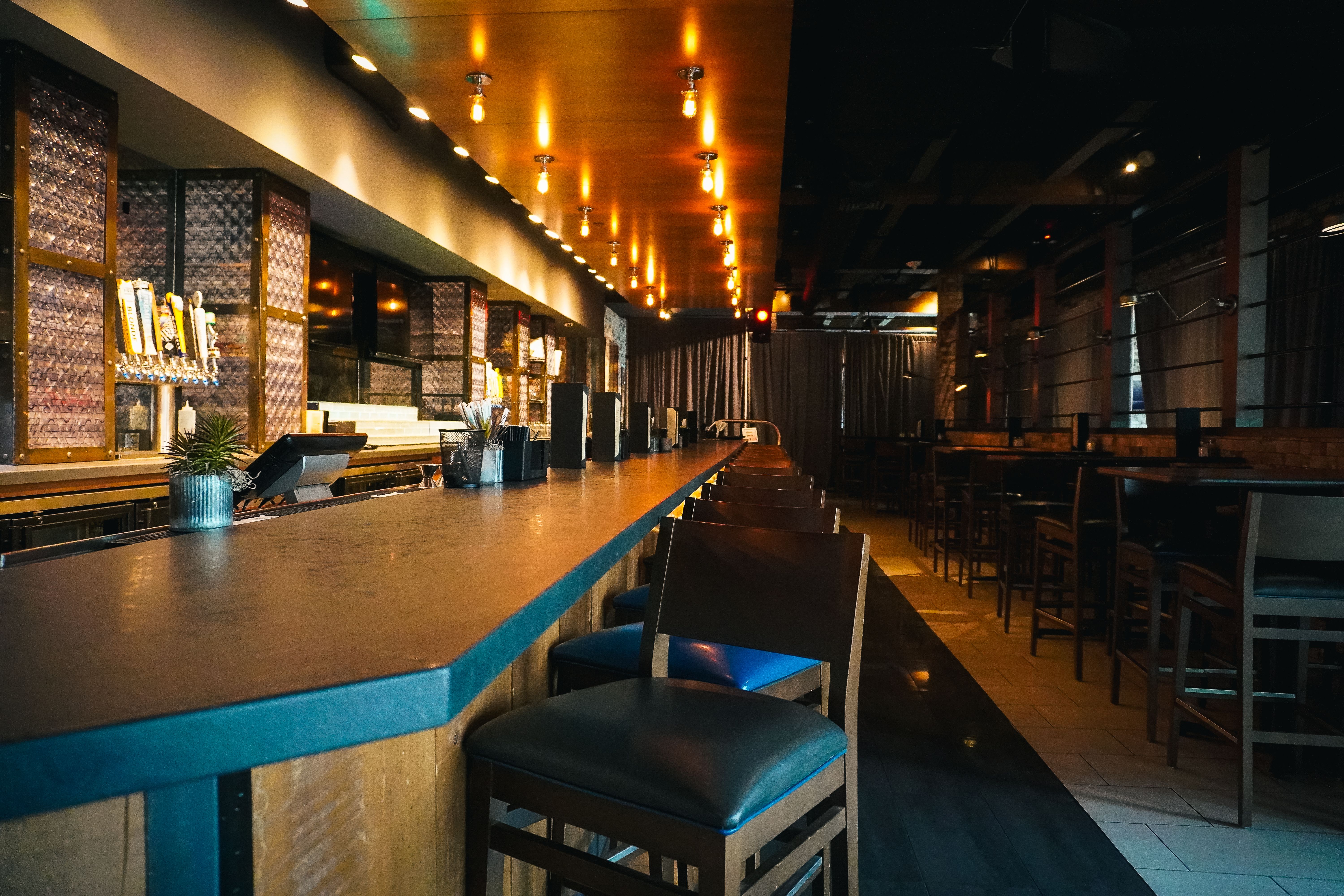Bar Ambiance Photos, Download The BEST Free Bar Ambiance Stock Photos ...