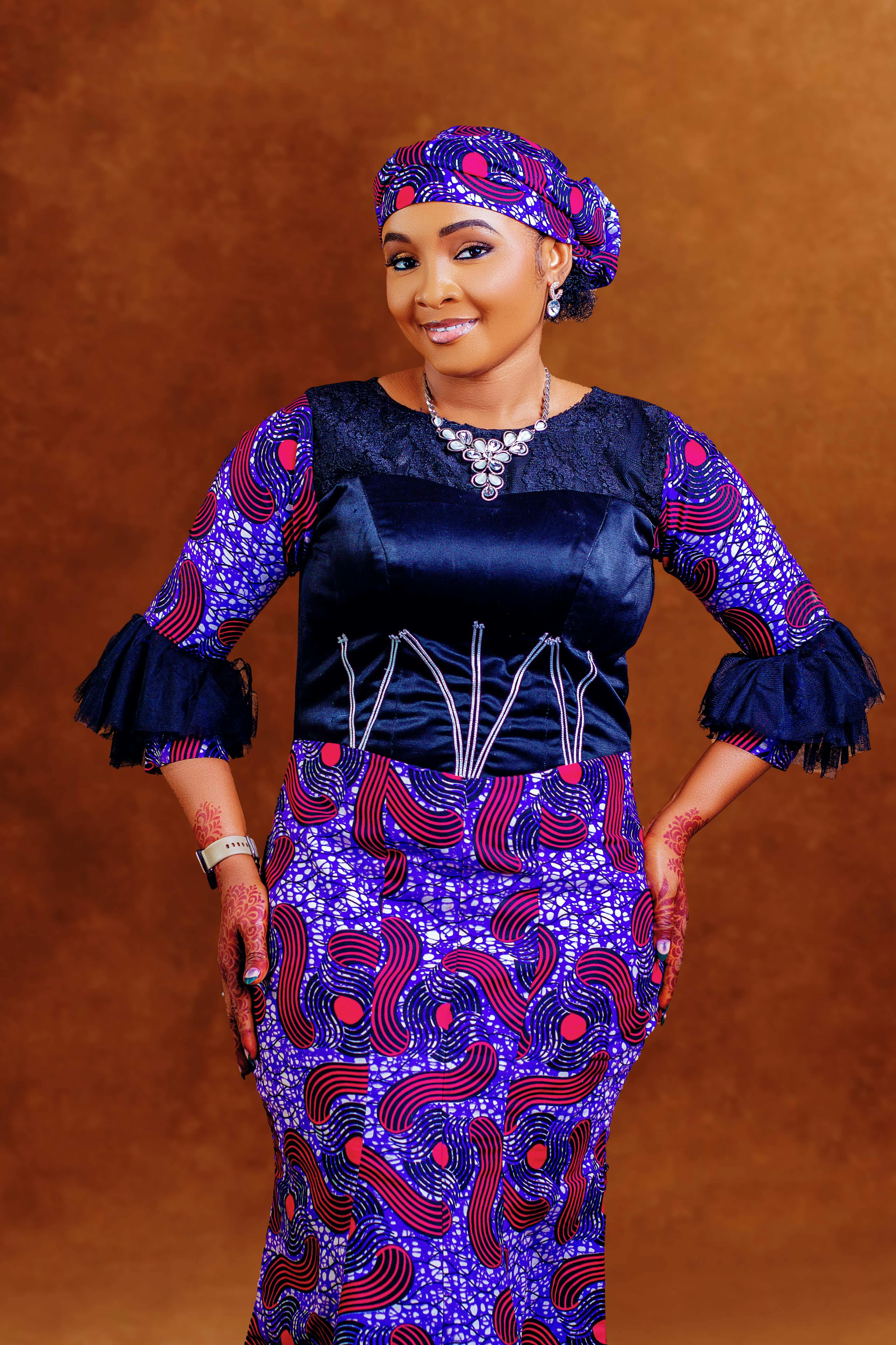 Elegant Portrait of Woman in Traditional African Attire · Free Stock Photo