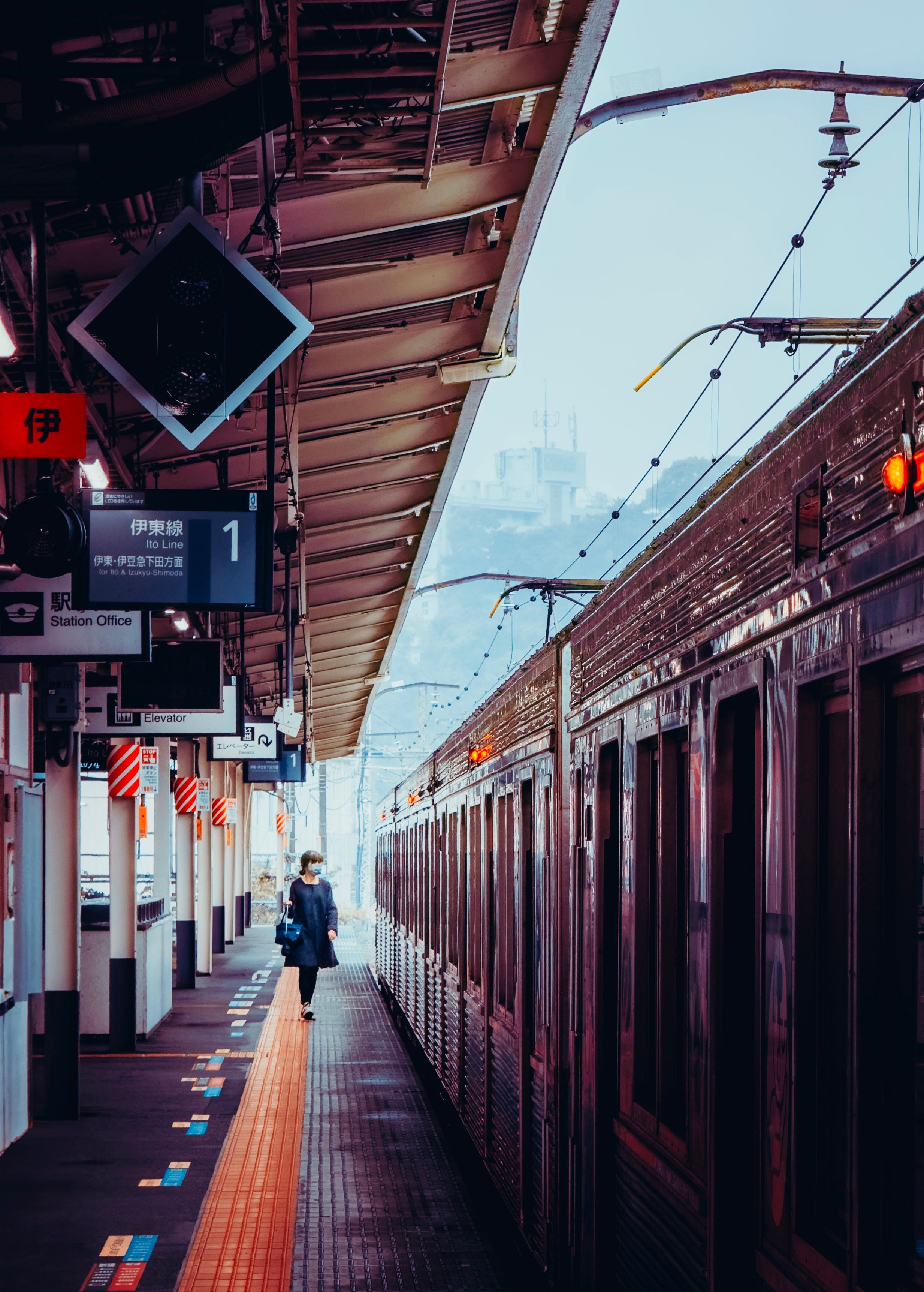 Commuter at Atami Train Station in Japan · Free Stock Photo