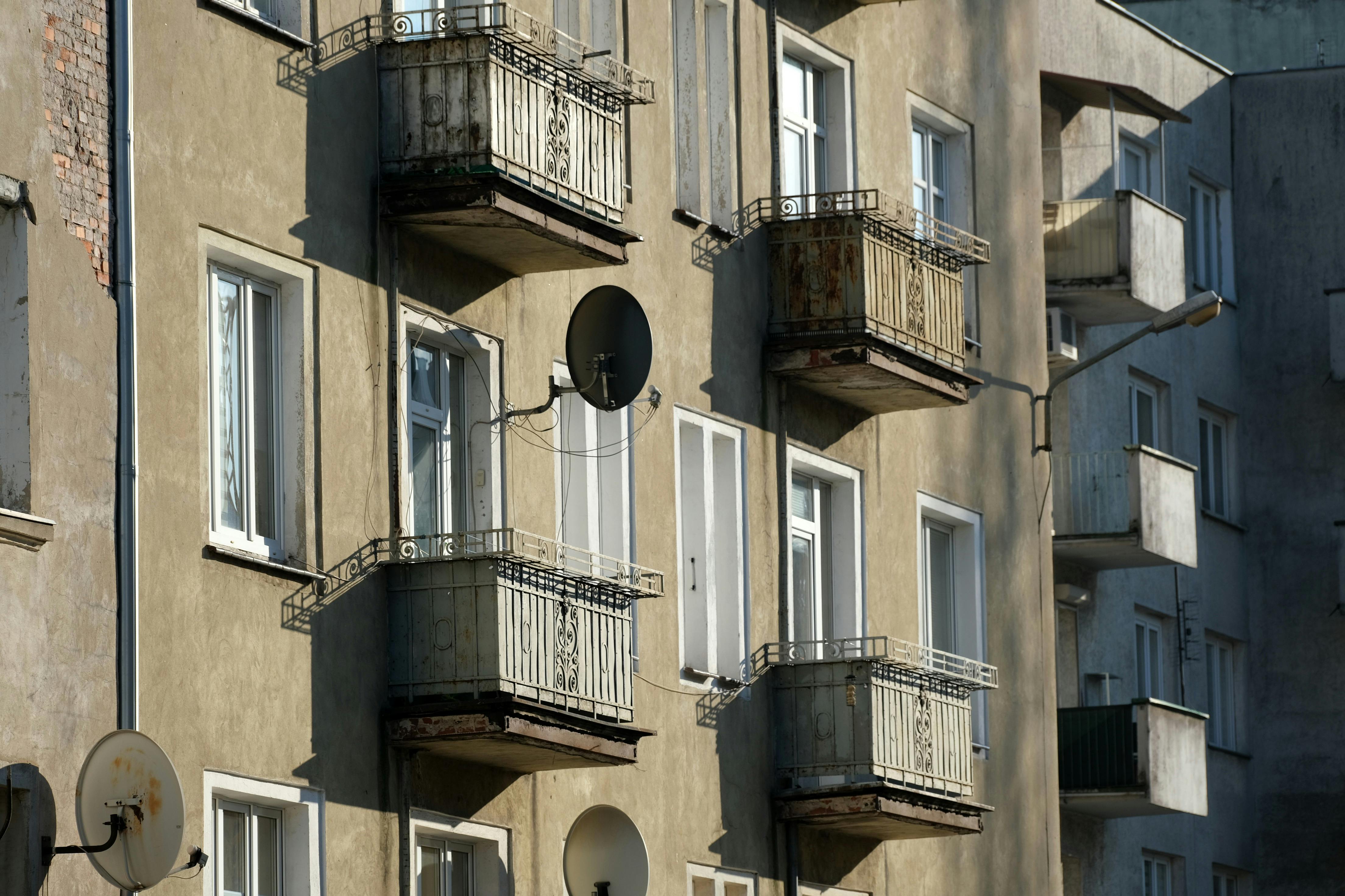 1.898+ Fotos y Imágenes de Parábola Gratis · Banco de Fotos Gratis