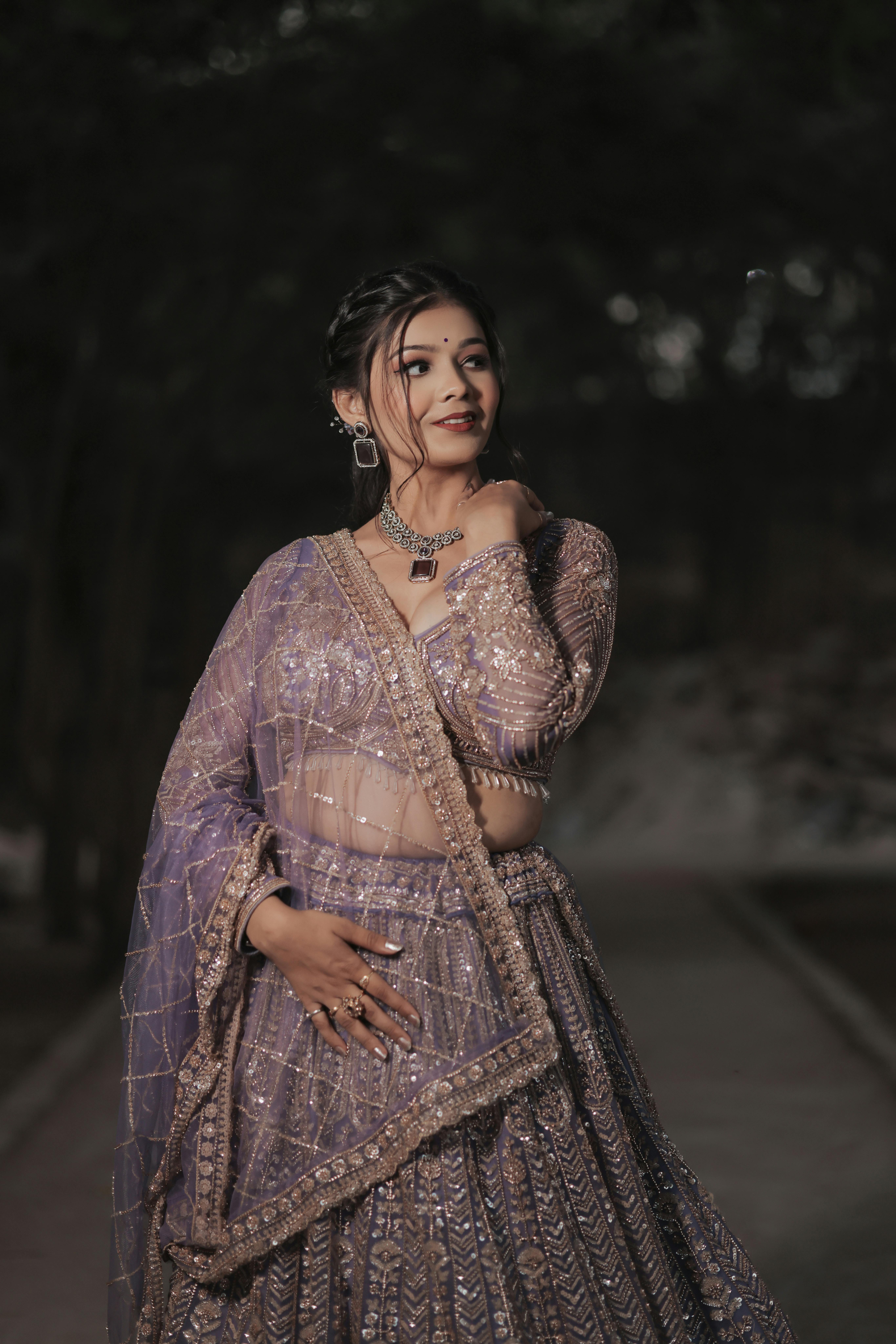 Beautiful Indian Bhabhi Photos, Download The BEST Free Beautiful Indian Bhabhi Stock Photos & HD ...