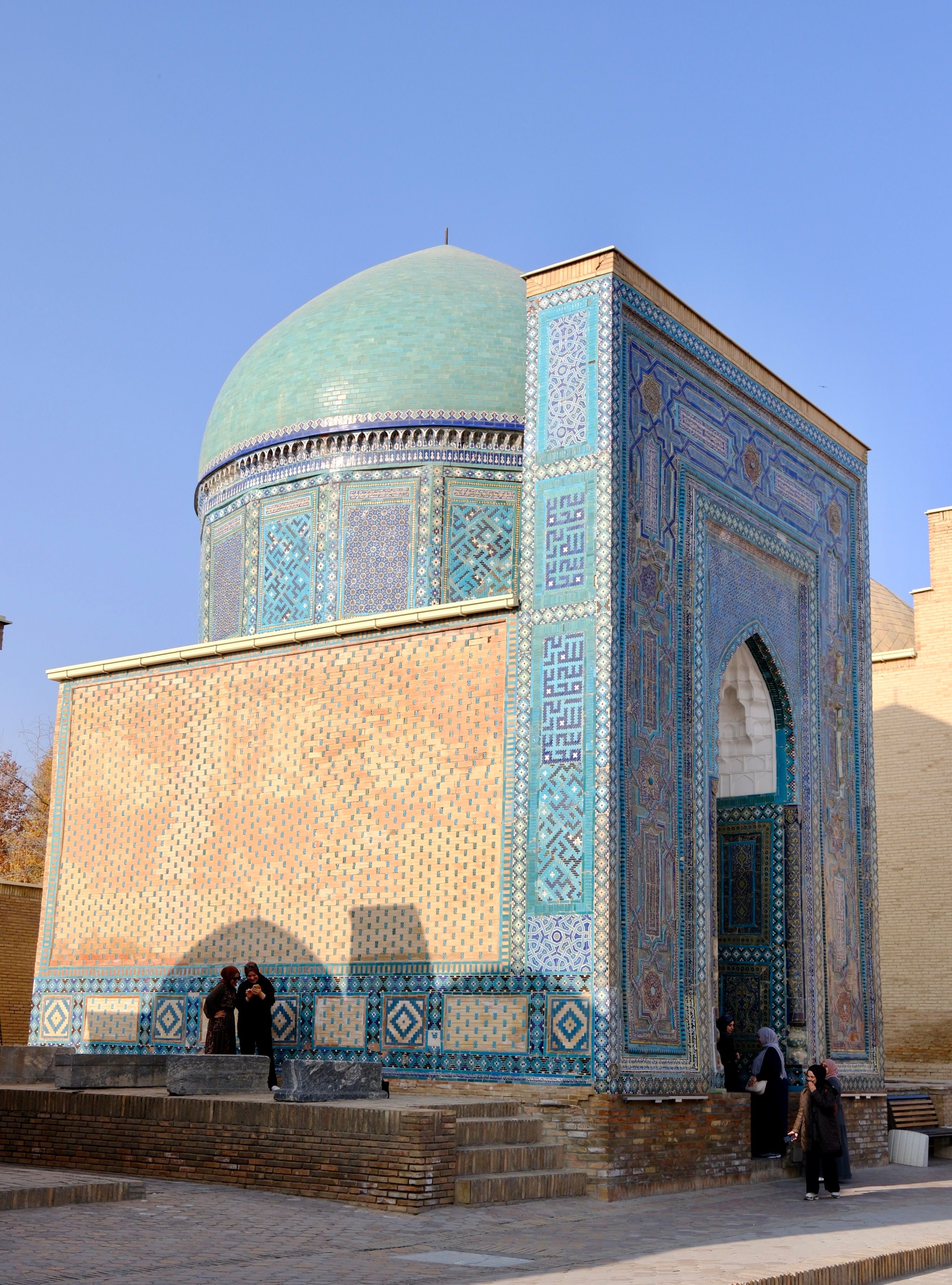 Architectural Beauty of Samarkand's Shah-i-Zinda Mausoleum · Free Stock ...