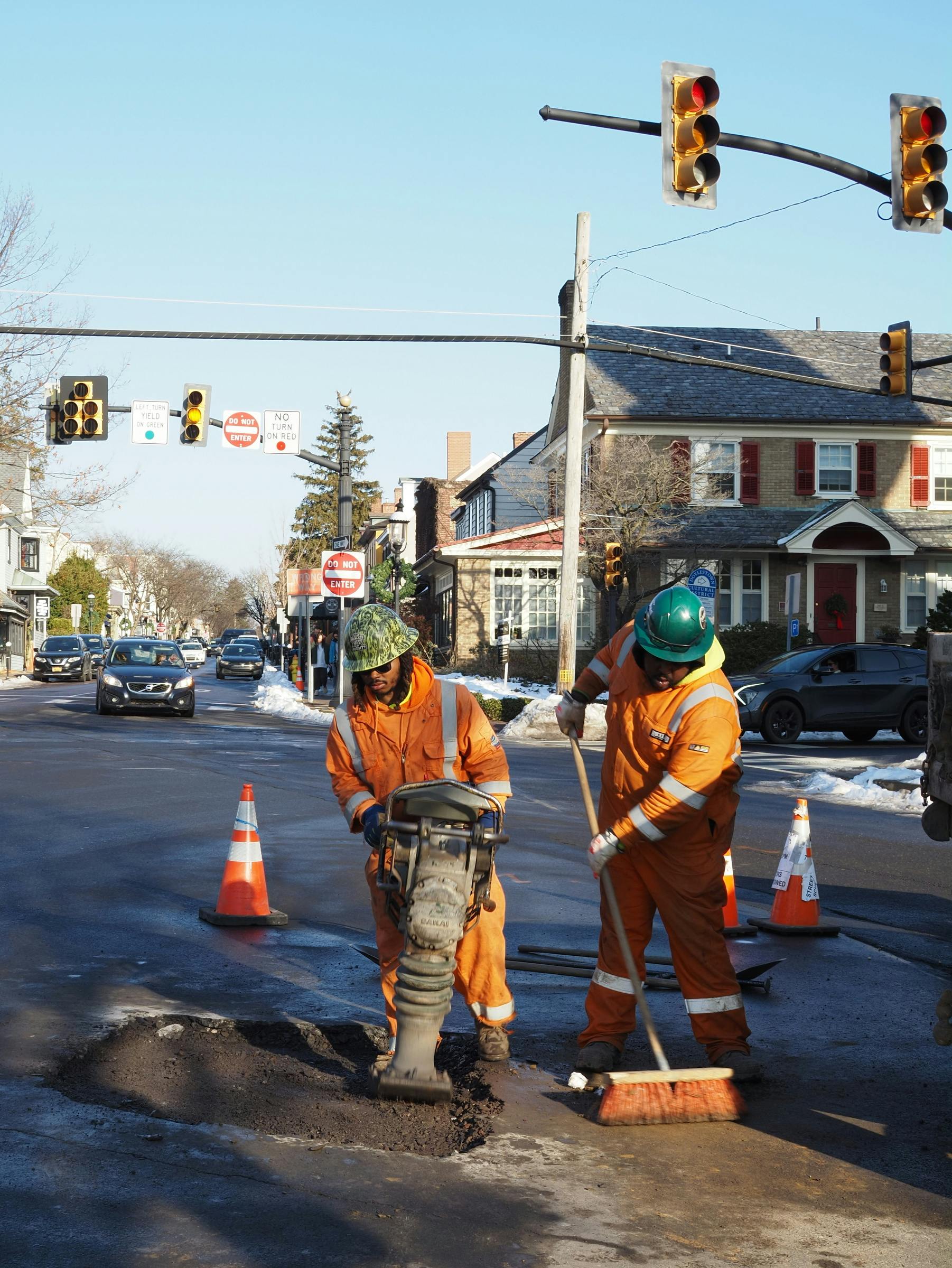 Daydrian Harding Photos, Download The BEST Free Daydrian Harding Stock ...