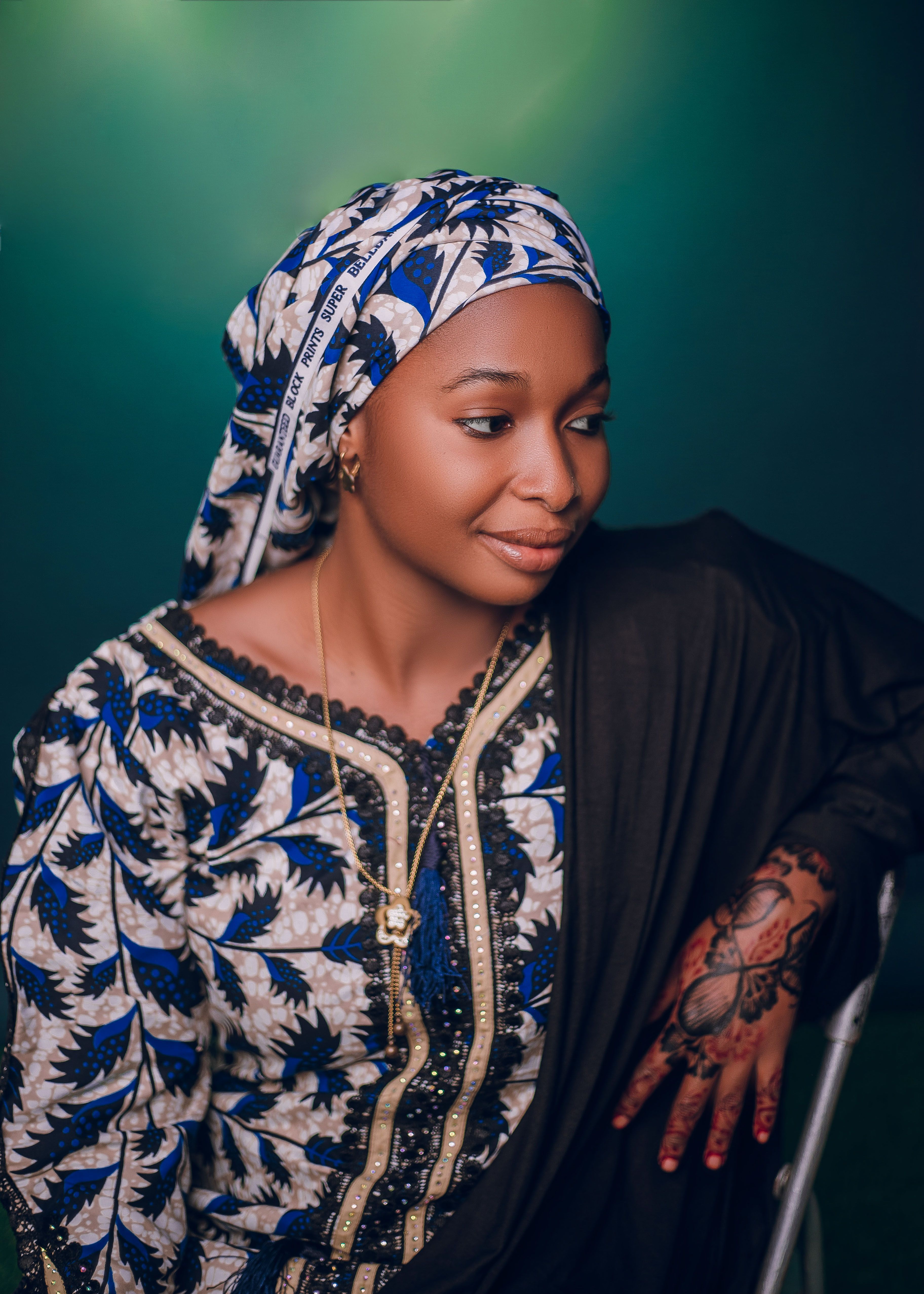 Elegant Woman in Traditional Hausa Attire · Free Stock Photo
