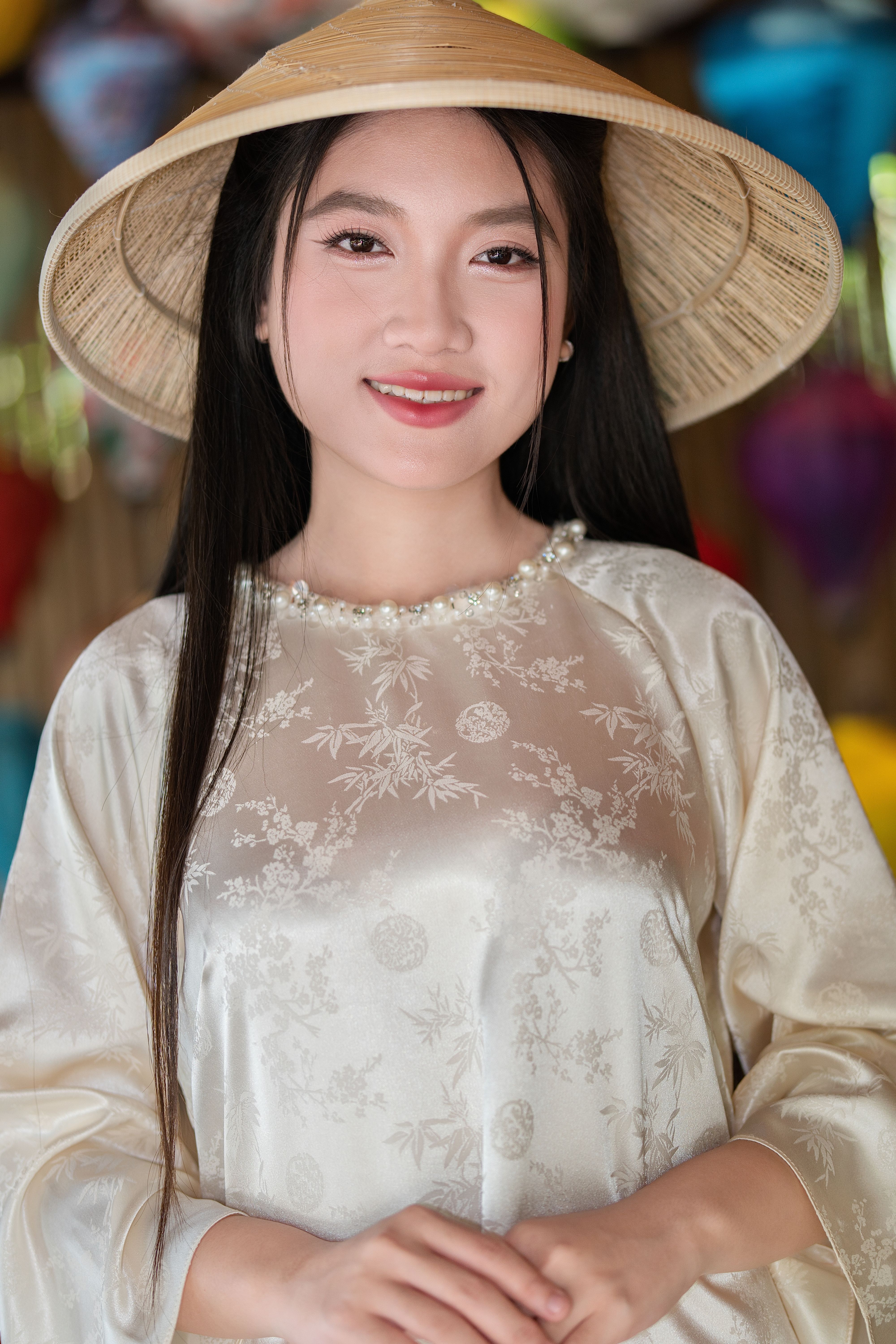 Female Silk Dress Photos, Download The BEST Free Female Silk Dress ...