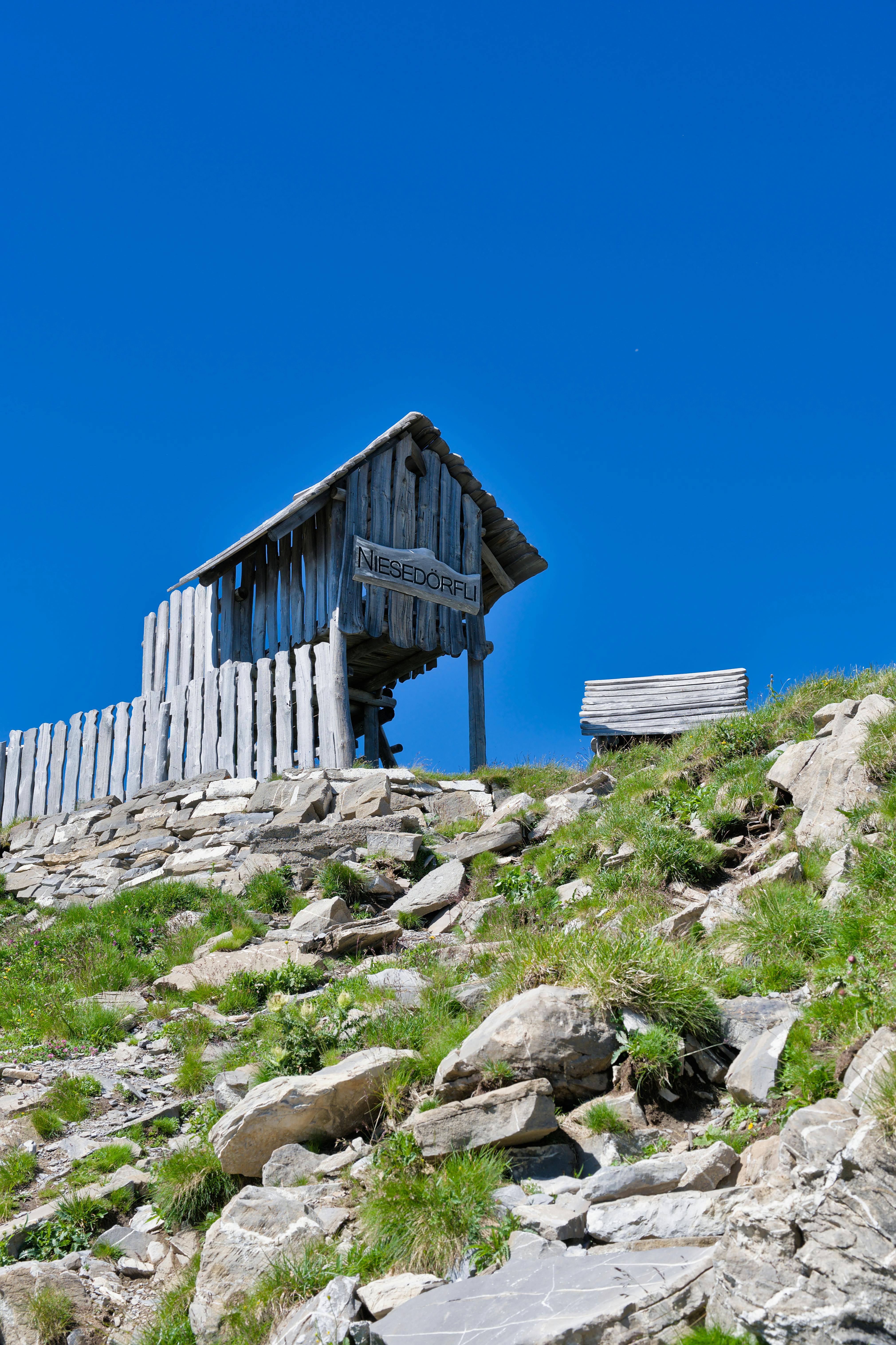 1+ Fotos y Imágenes de Frutiger Gratis · Banco de Fotos Gratis