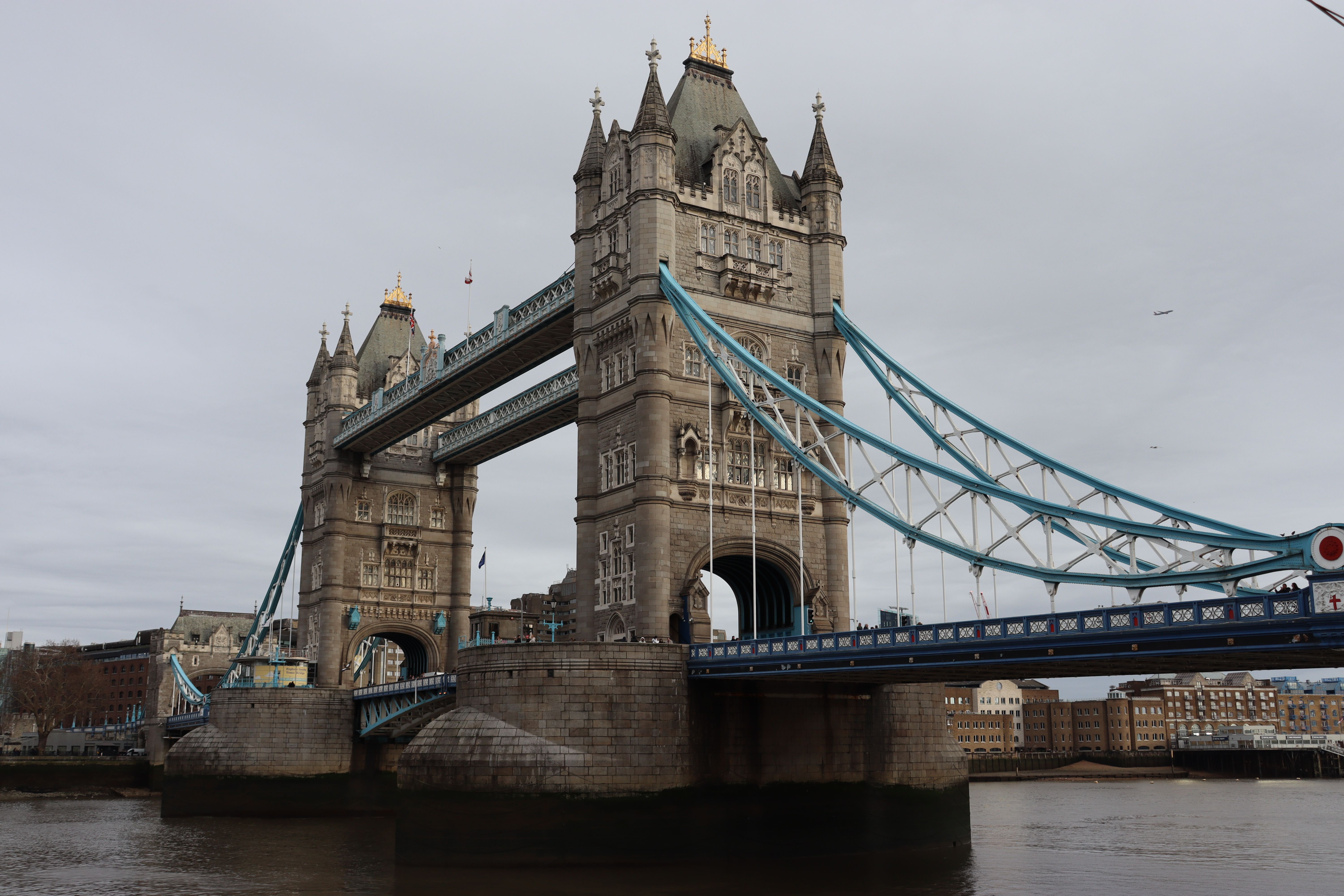Iconic Tower Bridge over River Thames · Free Stock Photo
