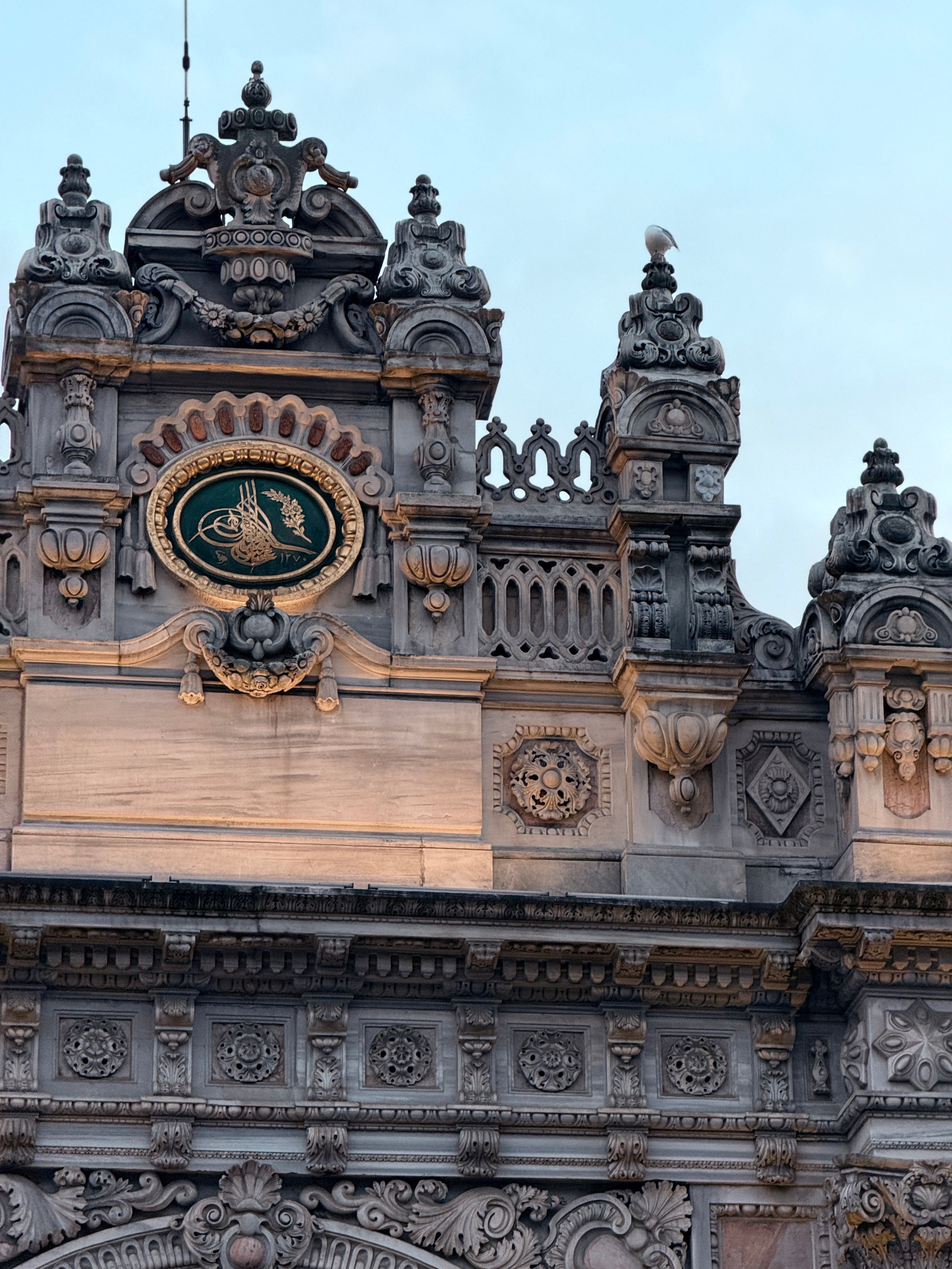 Intricate Architectural Design of Historical Building · Free Stock Photo