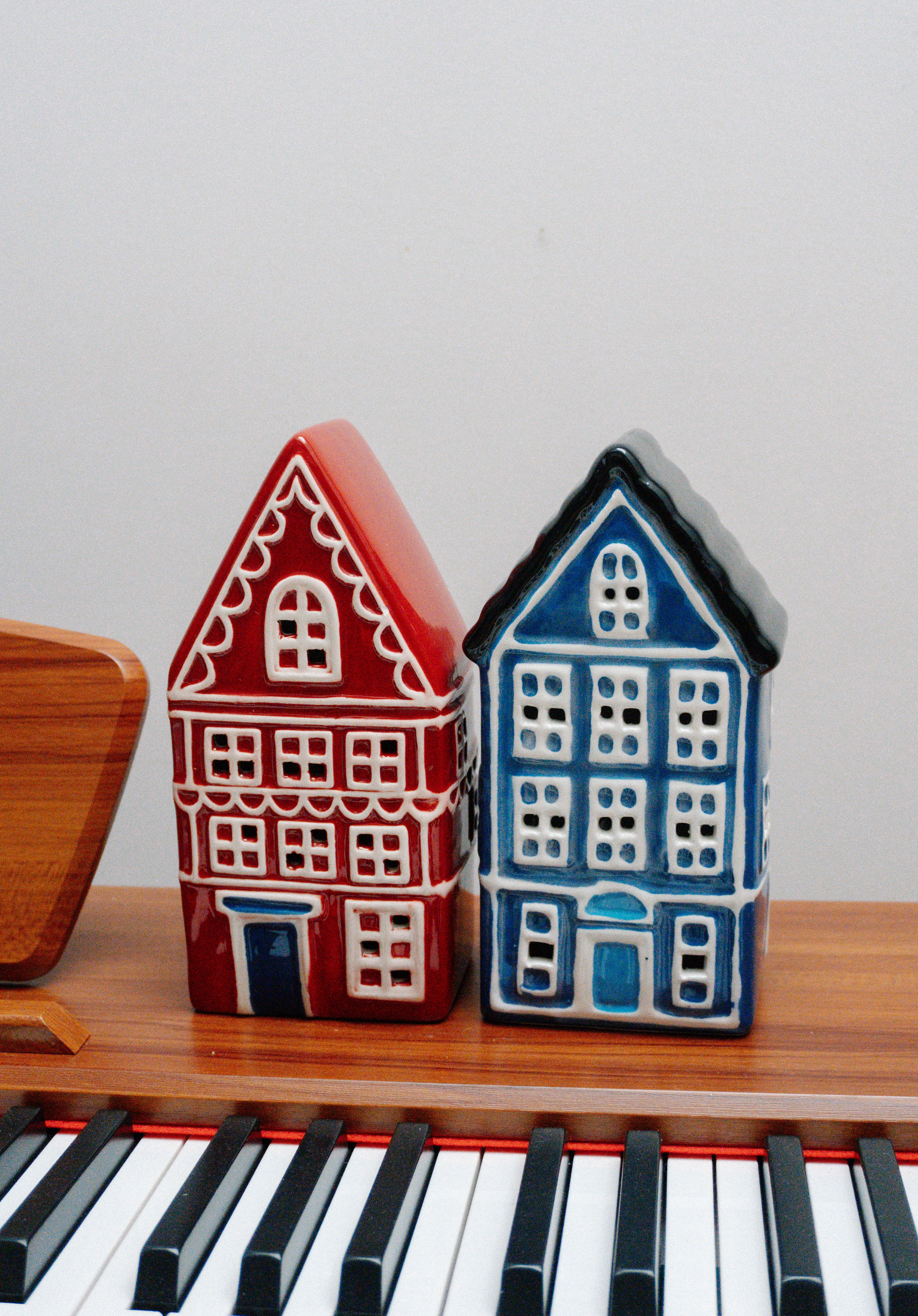 Colorful Ceramic House Models on Piano · Free Stock Photo
