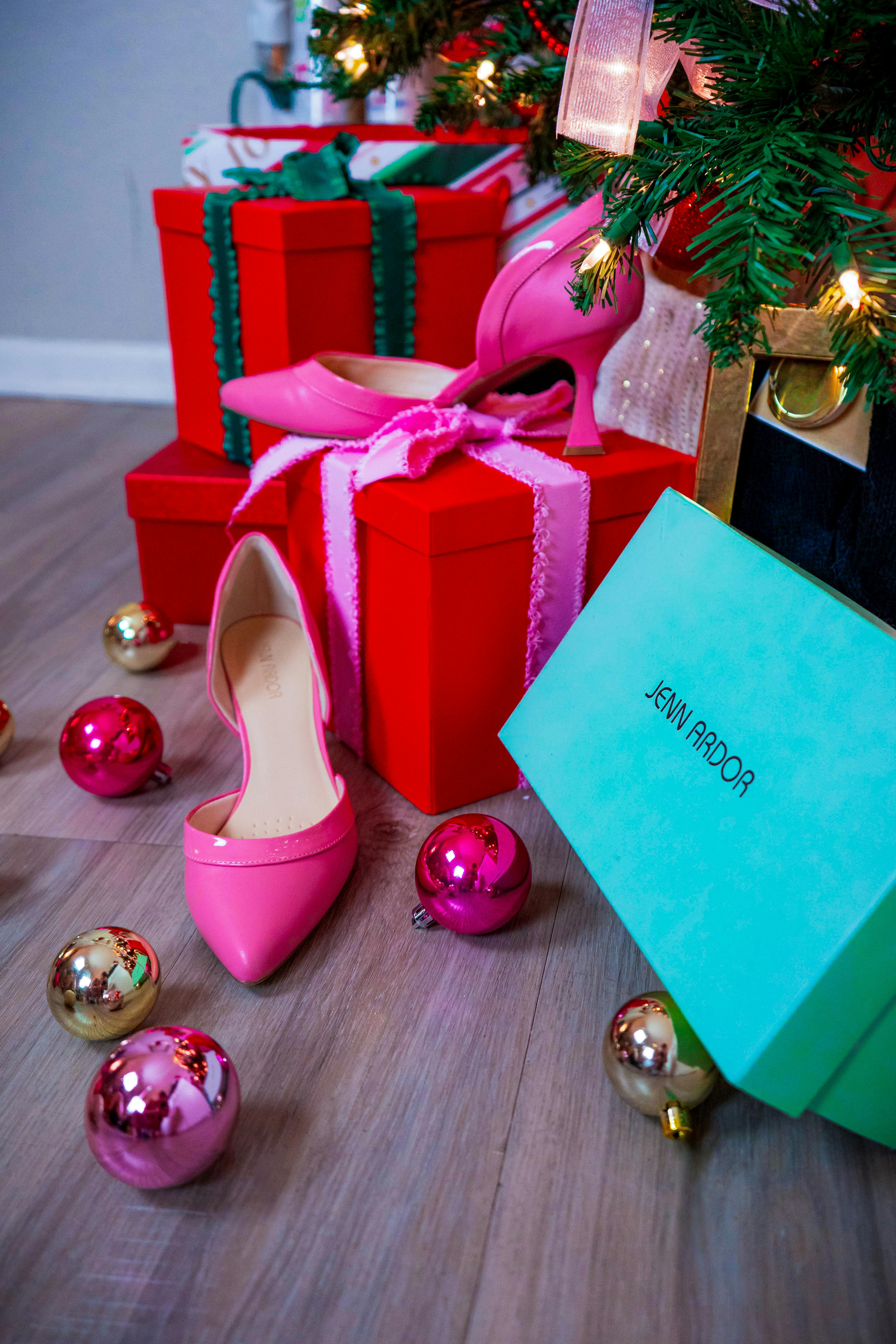 Oops..+Where's+My+Bikini Photos, Download The BEST Free Oops..+Where's+My+Bikini Stock Photos ...