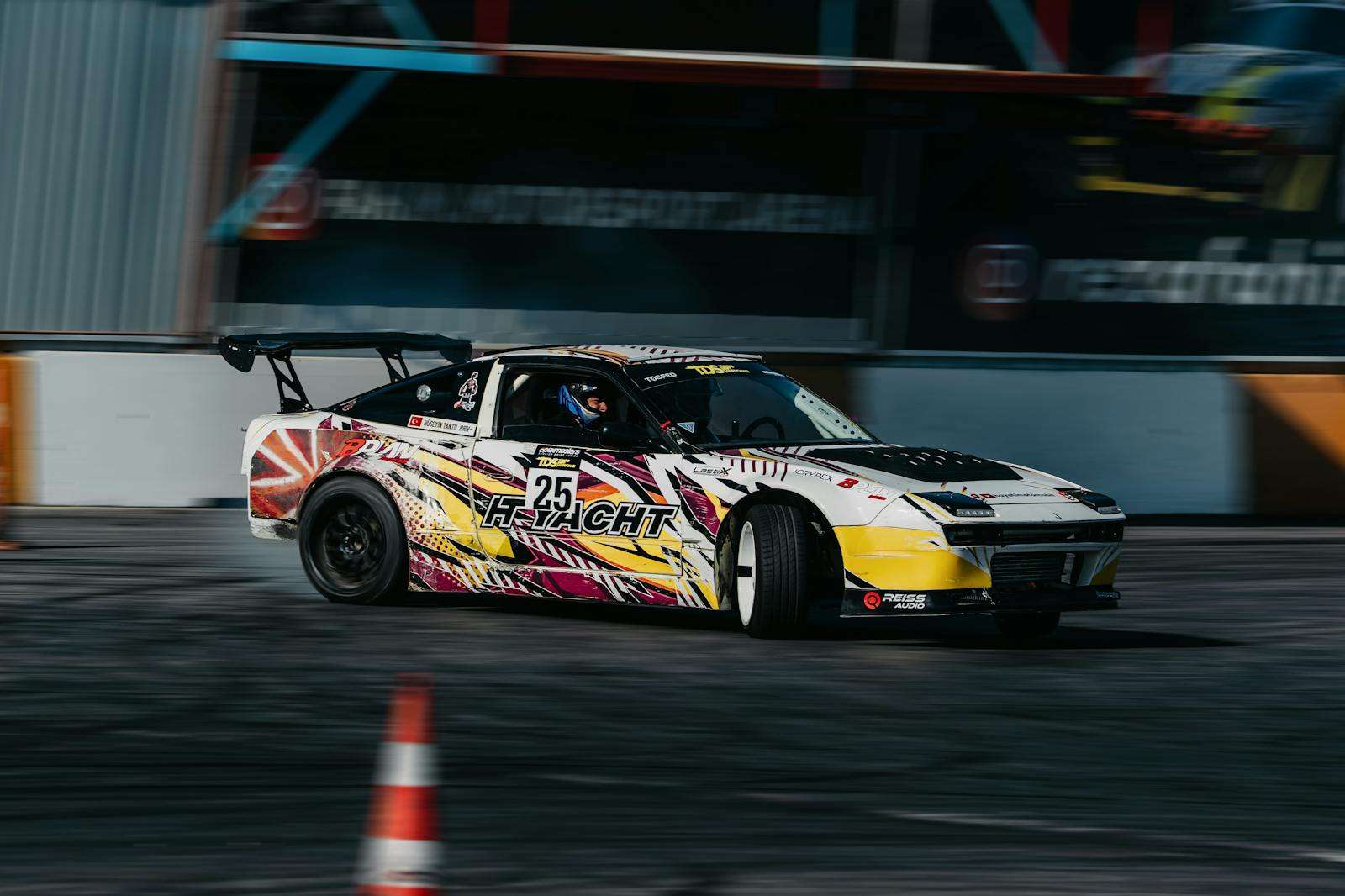 Car Drifting Photos, Download The BEST Free Car Drifting Stock Photos ...