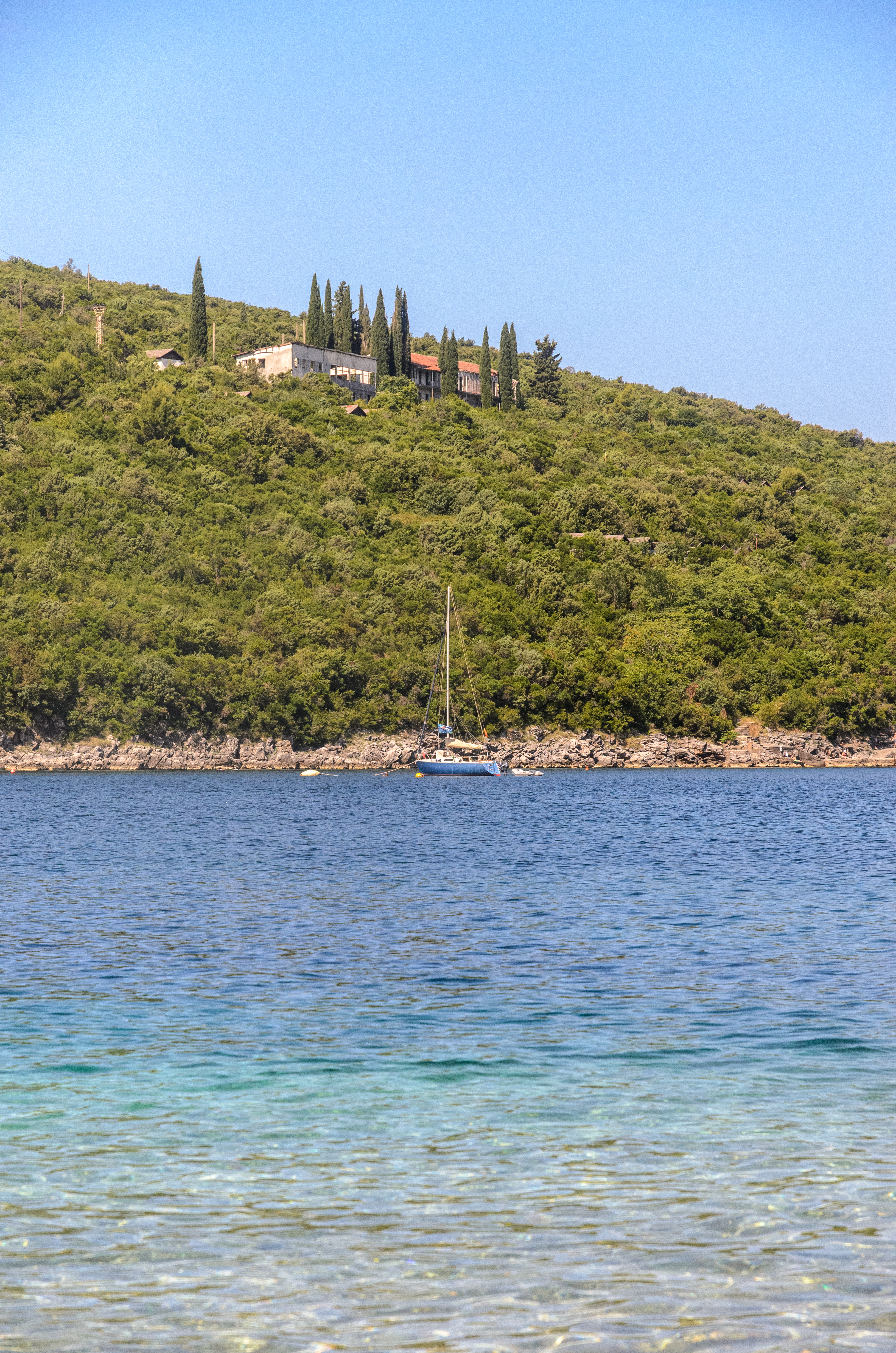 Sailboat on Turquoise Waters in Bigova, Montenegro · Free Stock Photo