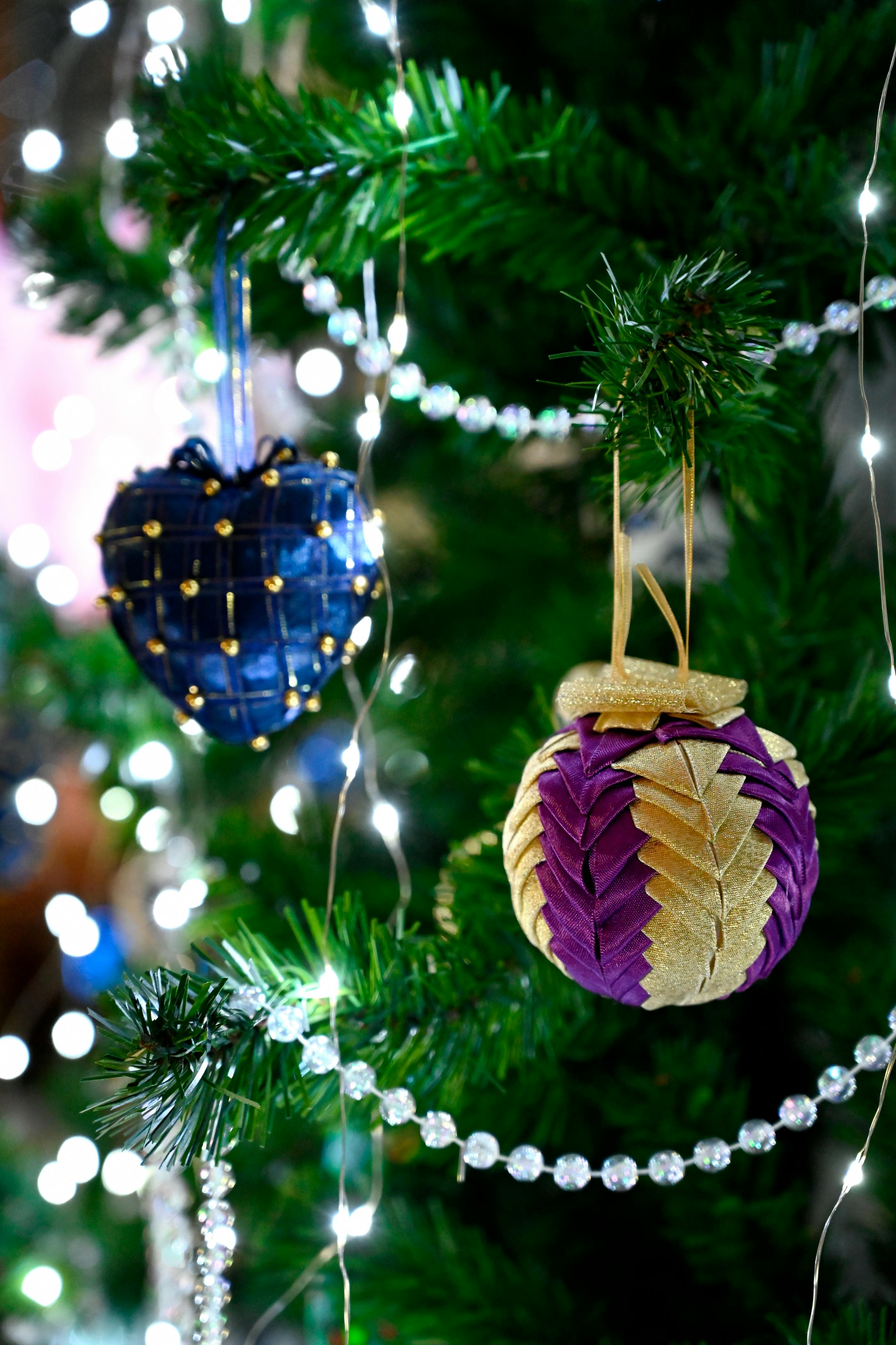 Merry+Fedex+Christmas Photos, Download The BEST Free Merry+Fedex ...